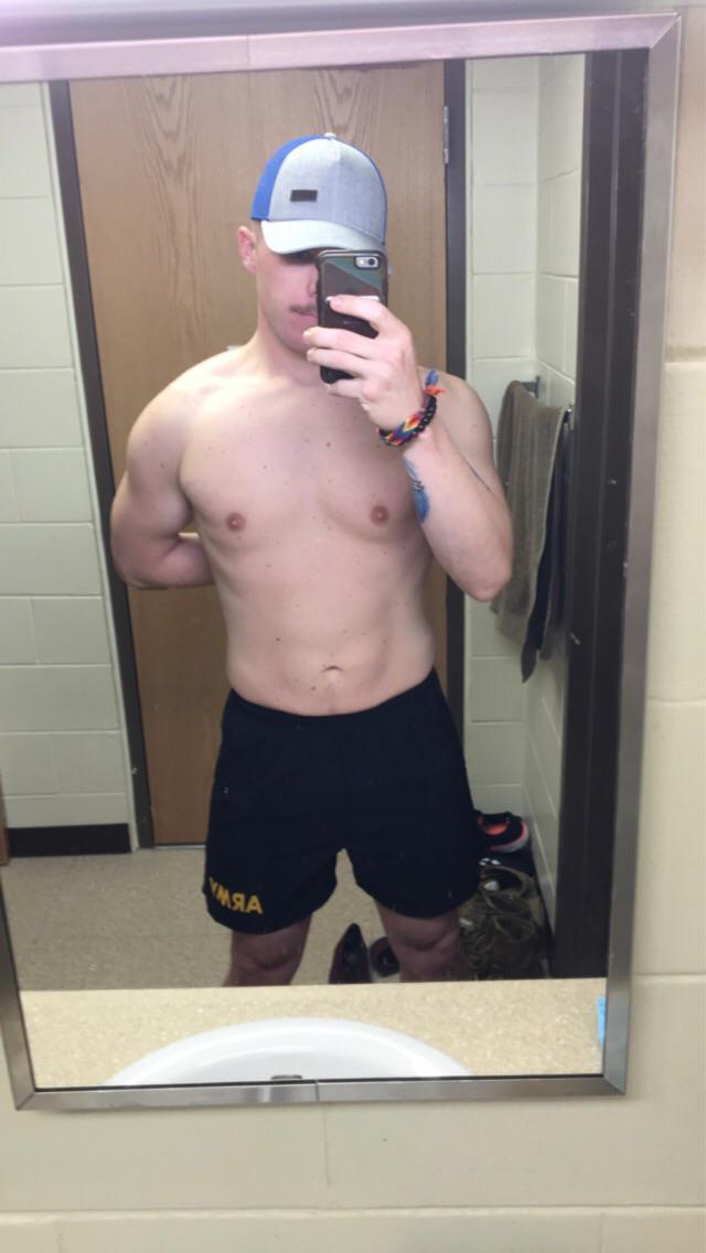 Peel these sweaty shorts off me | Scrolller