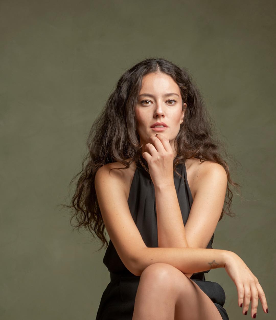 Pelin Akil (Turkish) | Scrolller