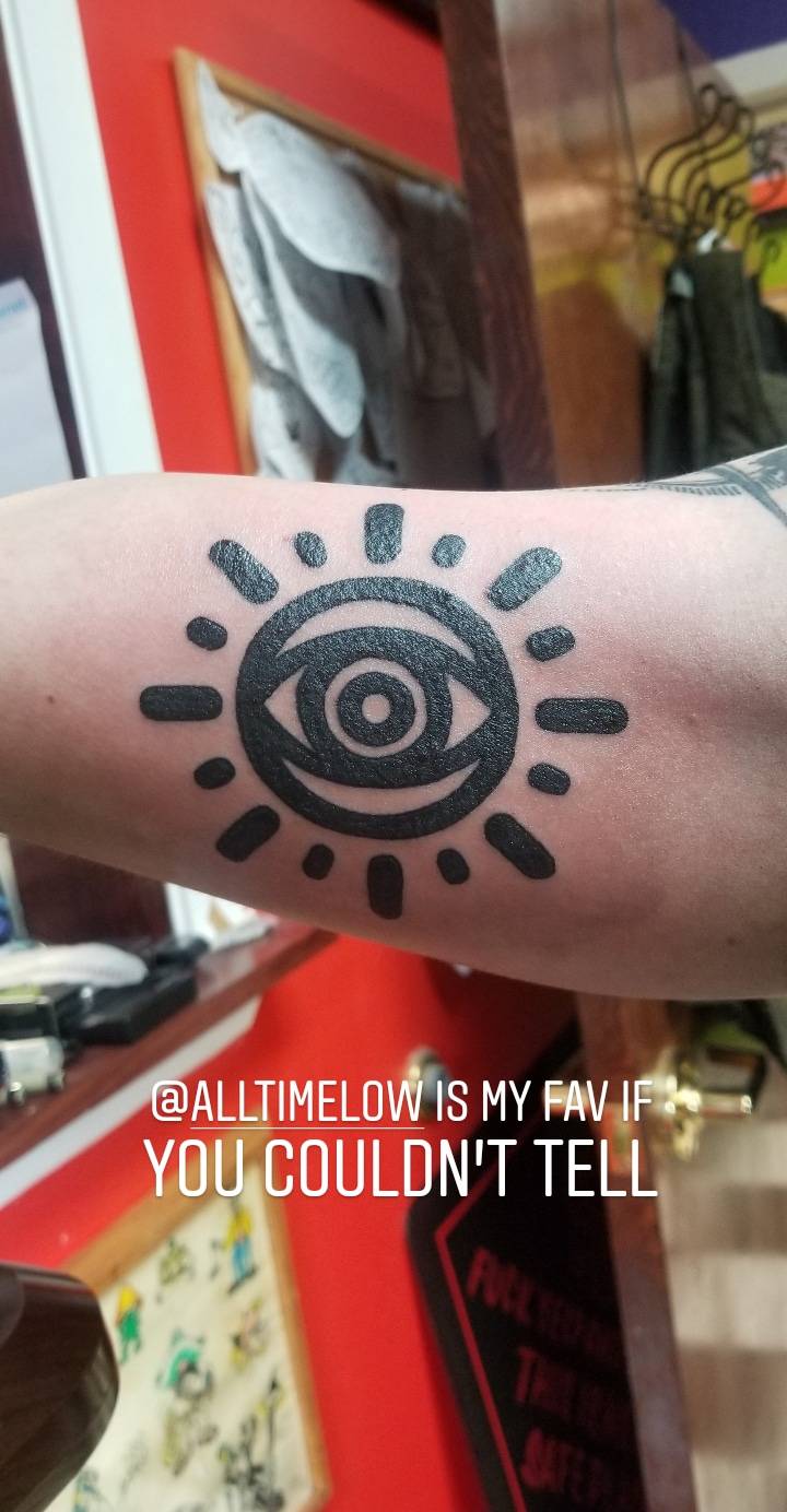 Permanent Sunshiner | Scrolller