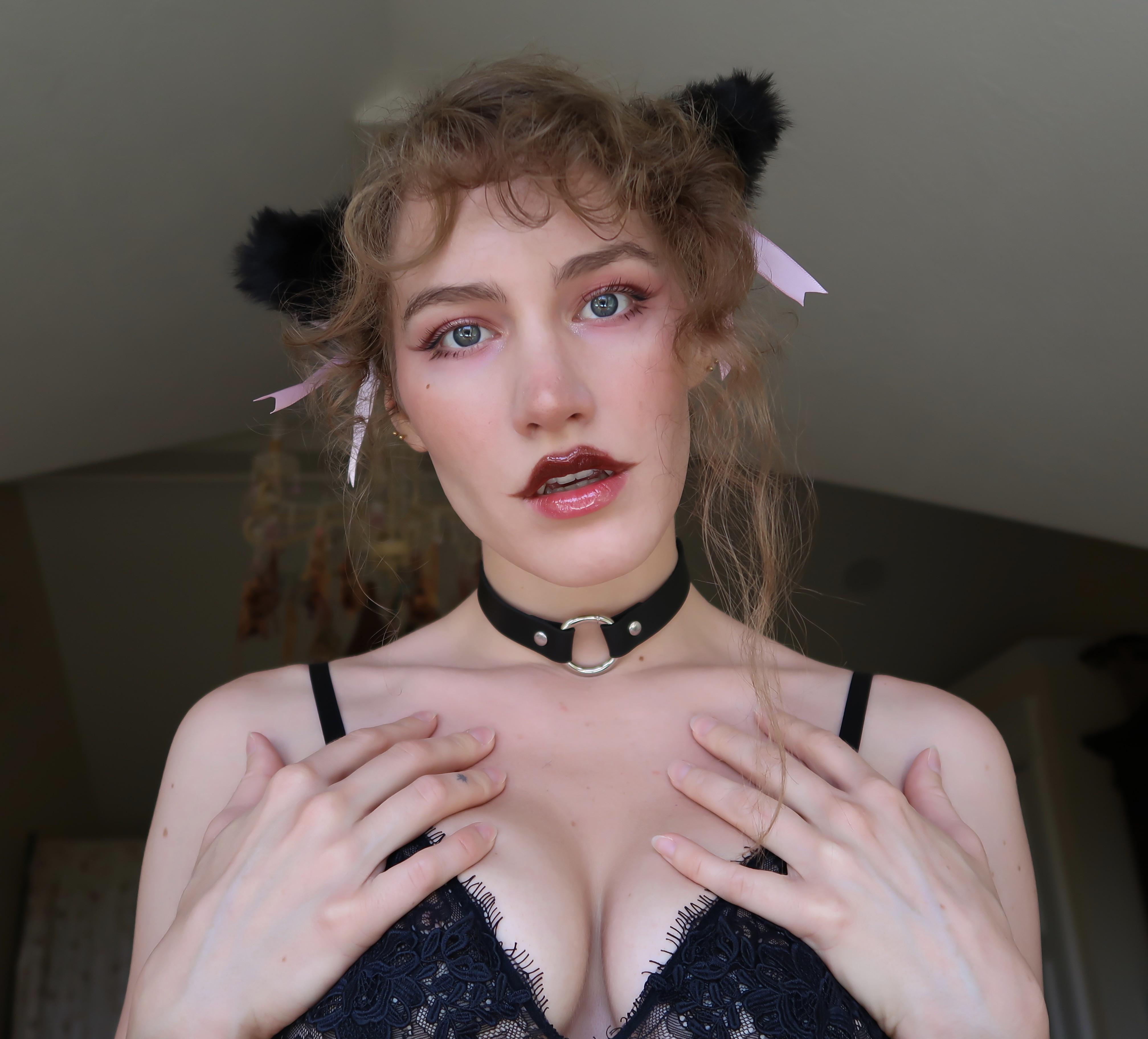 Careful, I bite. | Scrolller