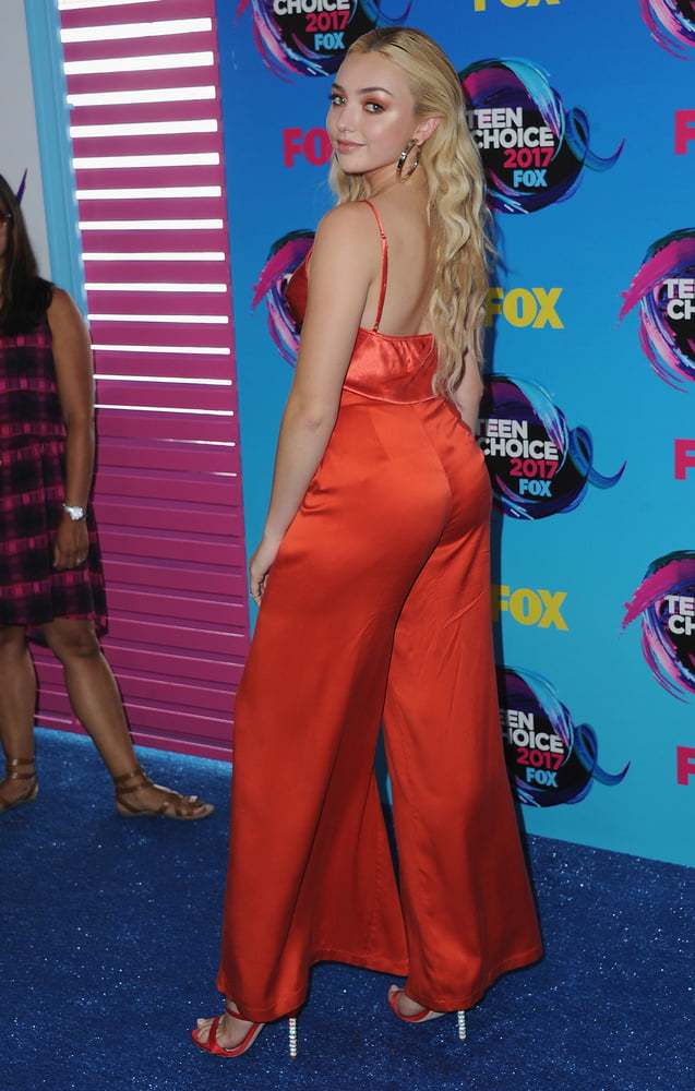 Peyton looking good here | Scrolller