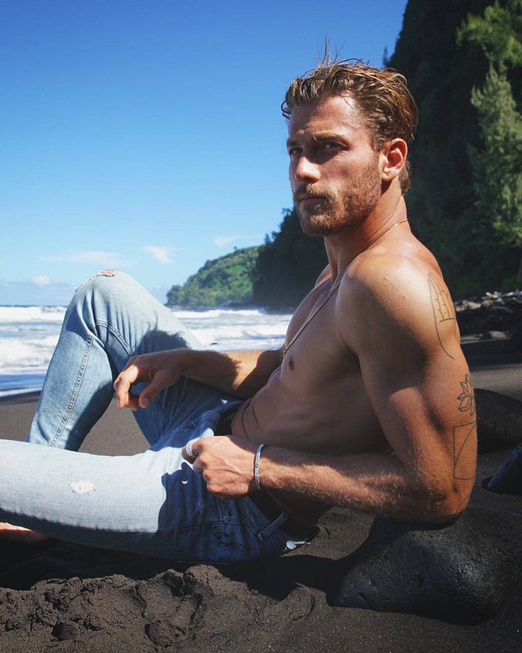 Philippe Leblond | Scrolller