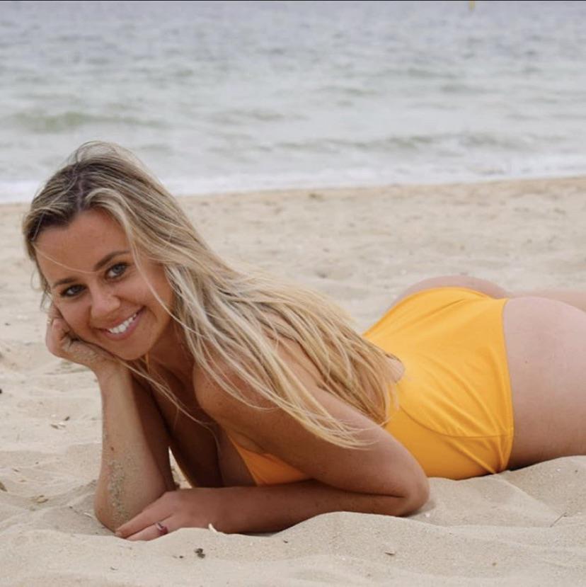 Phoebe (AUS) | Scrolller