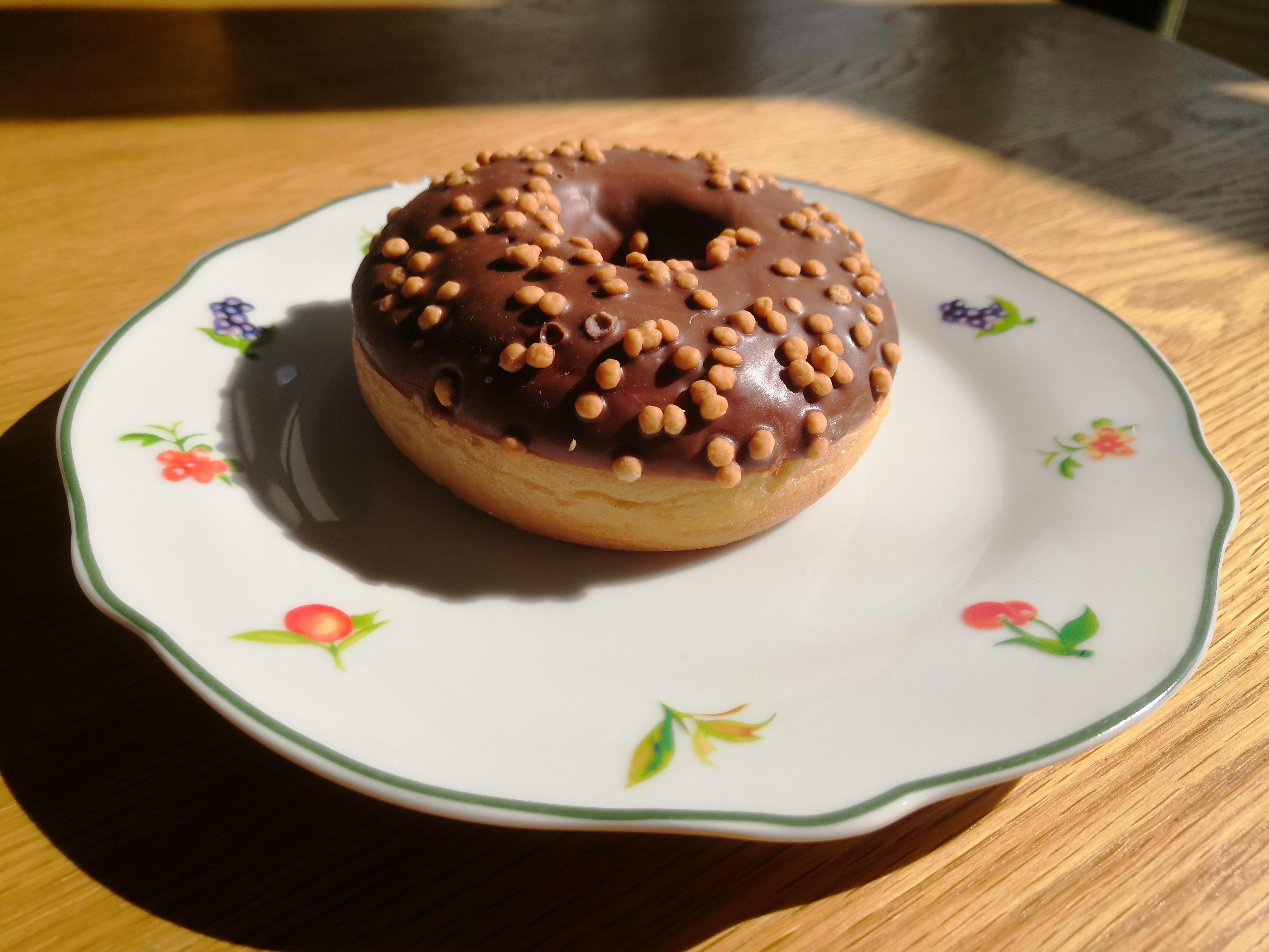 Photo realistic doughnut | Scrolller