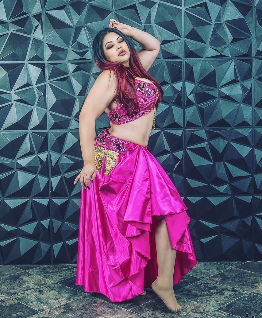 (Photoshopped) belly dance | Scrolller