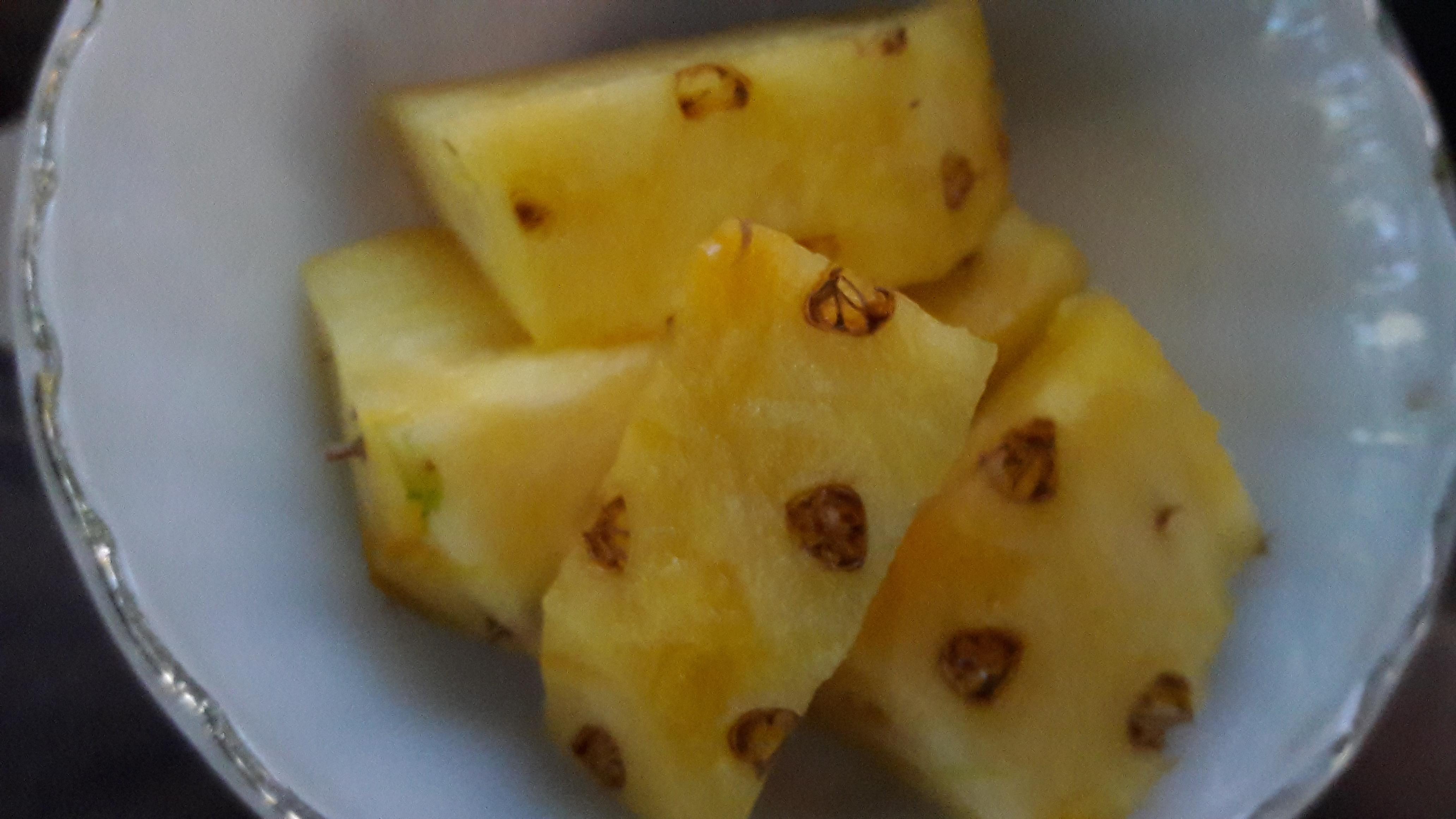 Pineapple pieces | Scrolller
