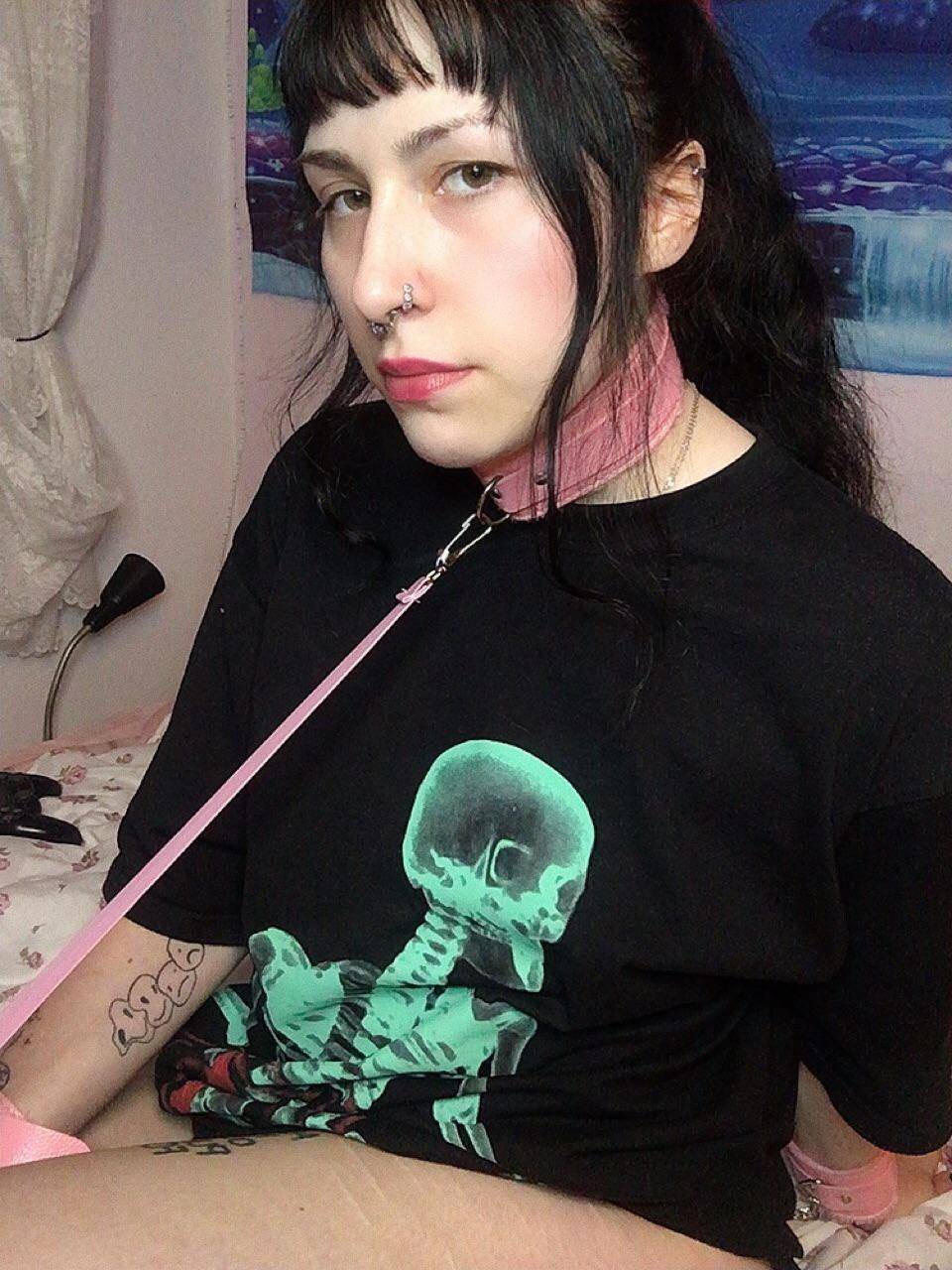 Pink is my fav color | Scrolller