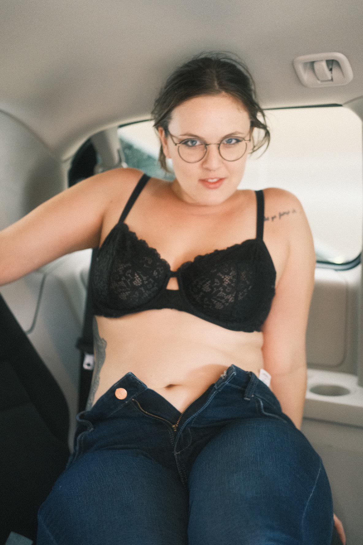 Pit stop for a quickie 😈 | Scrolller