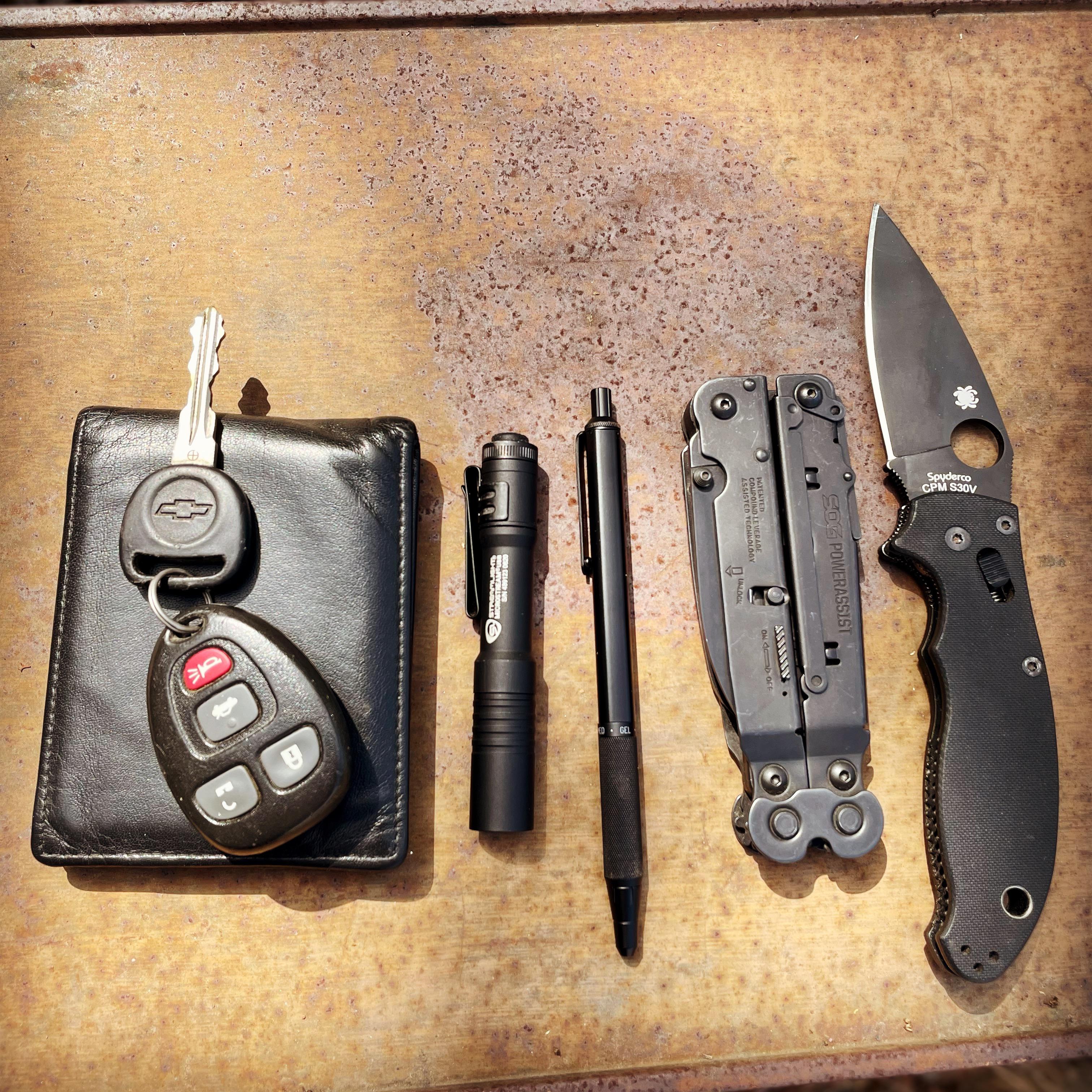 Pocket dump | Scrolller