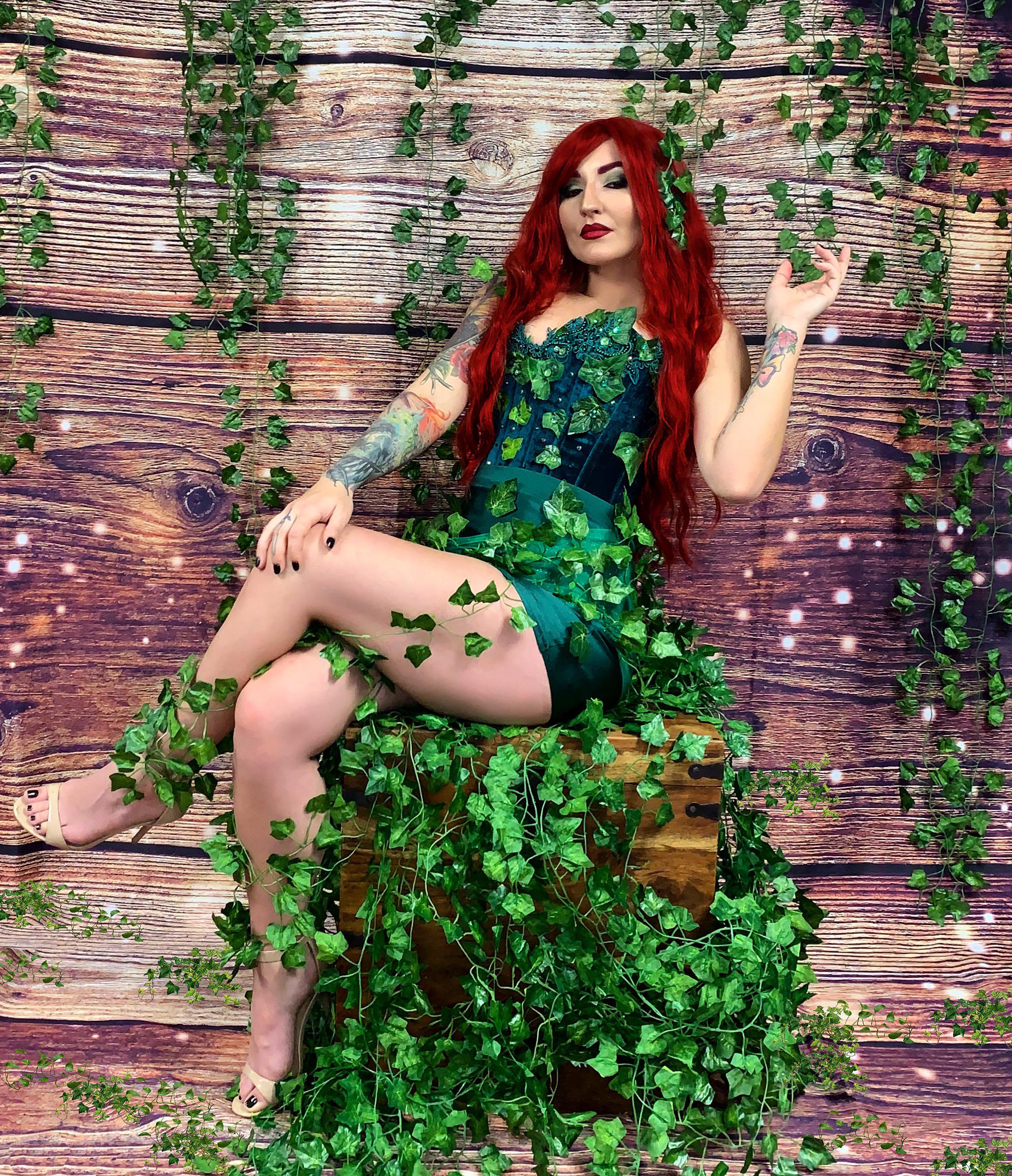 Poison ivy 🍃 | Scrolller
