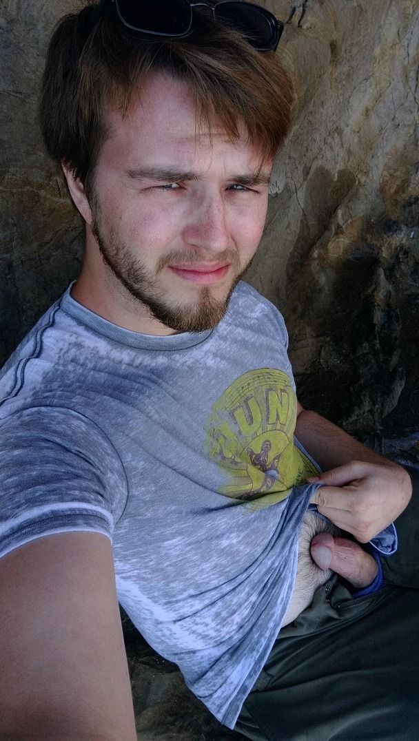 Poking out | Scrolller