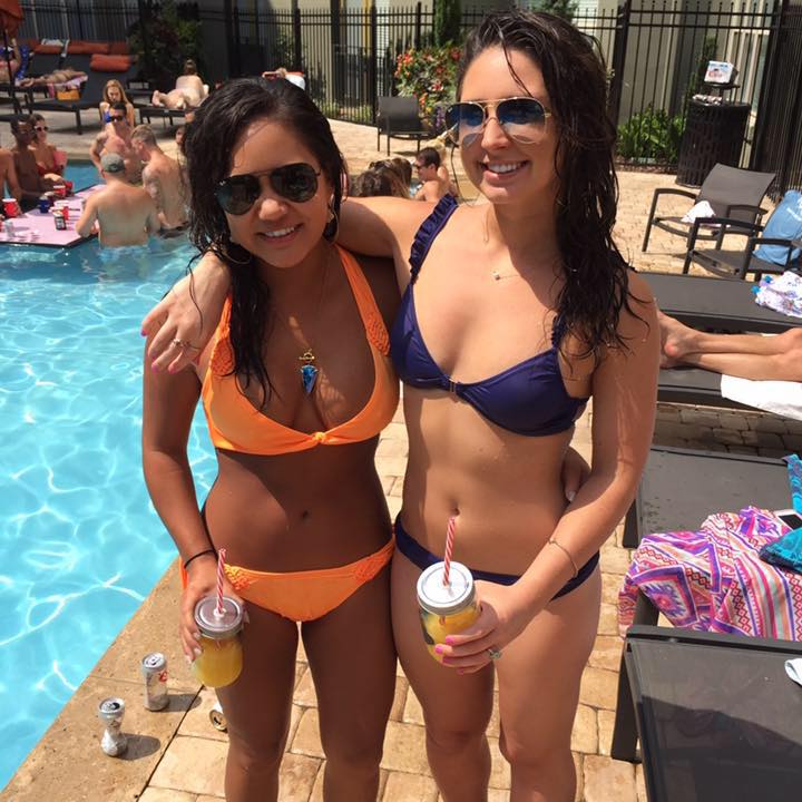 Pool party | Scrolller