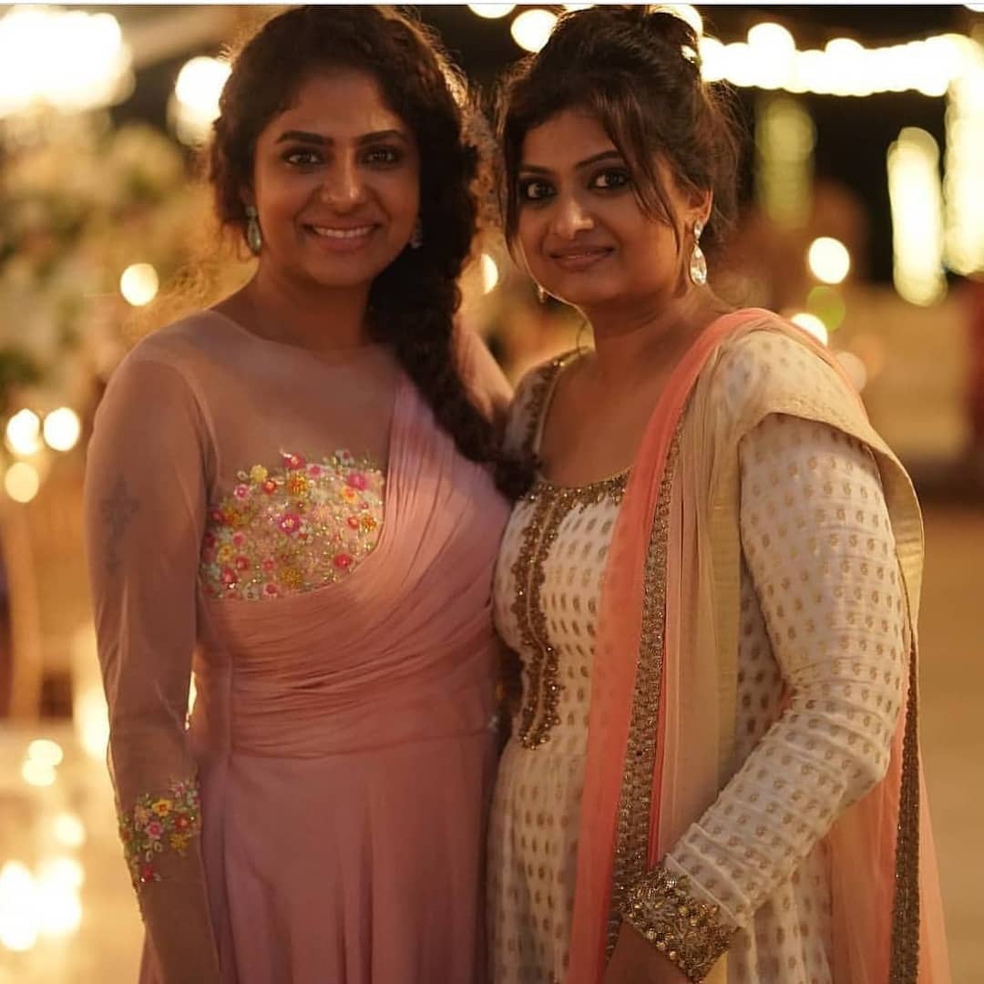 Poornima & Geethu | Scrolller