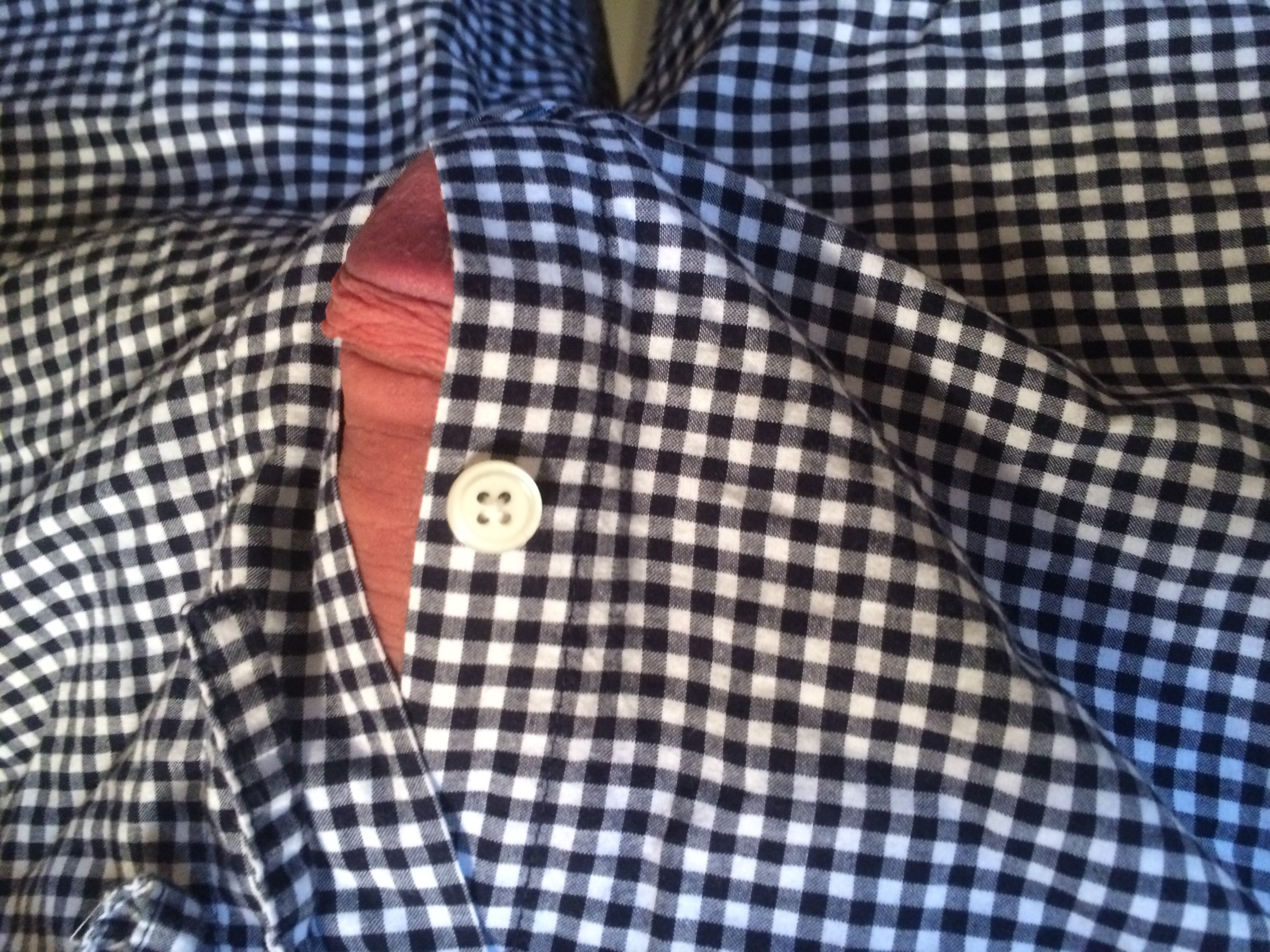 Popped a button. 😬 | Scrolller