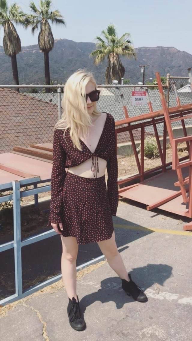 Posed up. | Scrolller