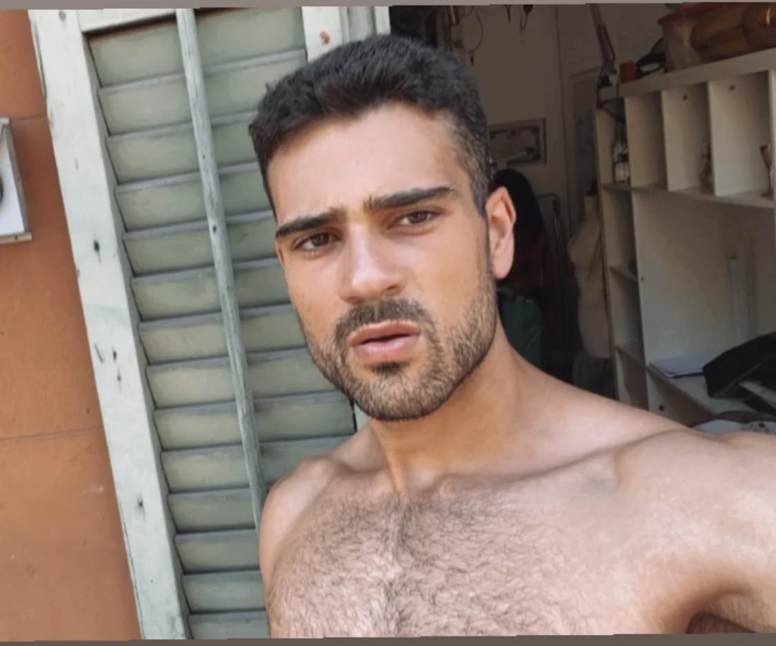 Post beach selfie | Scrolller