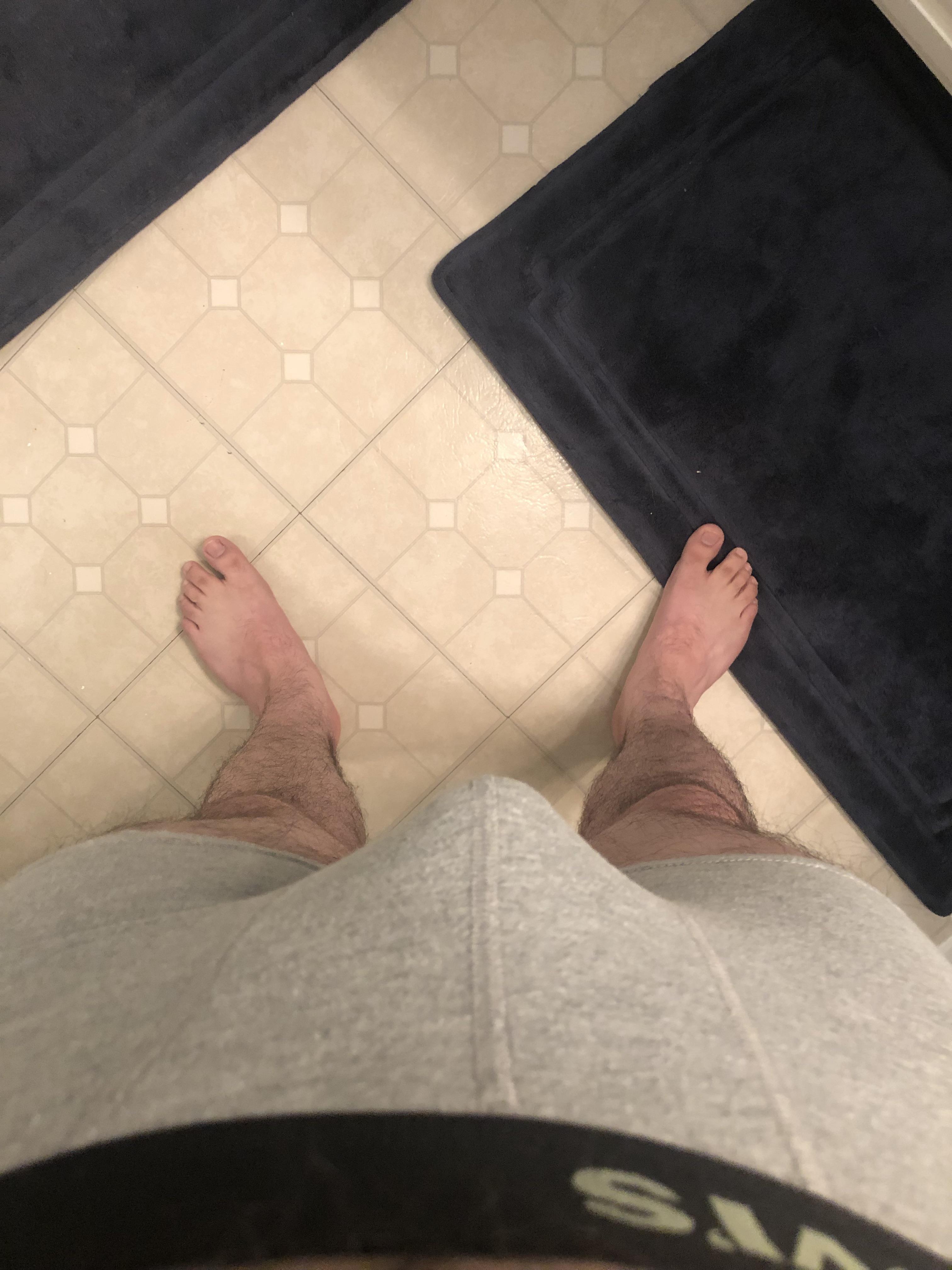 Post-shower bulge | Scrolller