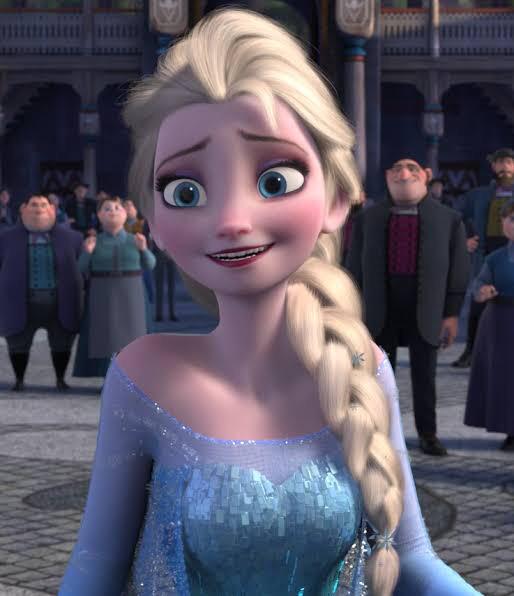 Posting Pictures of Elsa everyday, until her Birthday: Day 38 | Scrolller