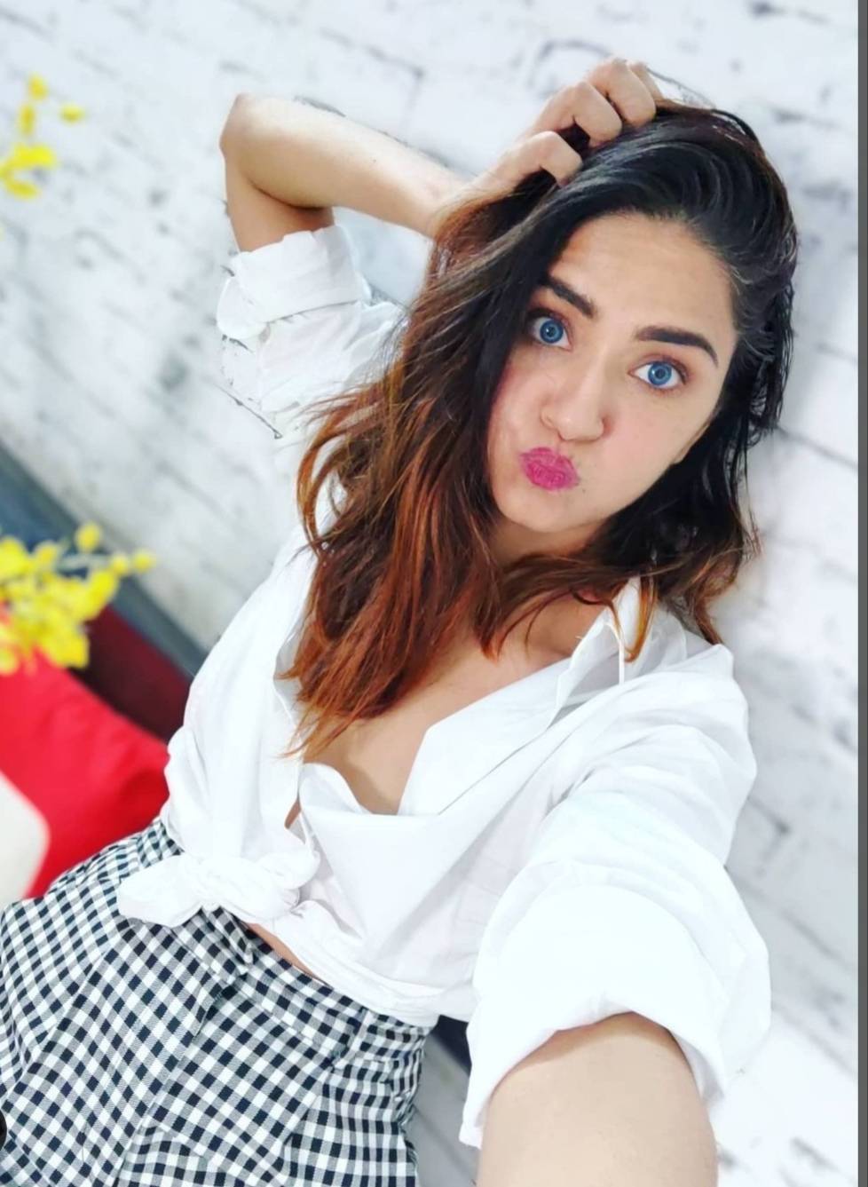 Pout 😘 😘🔥 | Scrolller