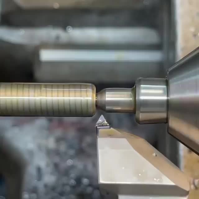 Precision thread cutting | Scrolller