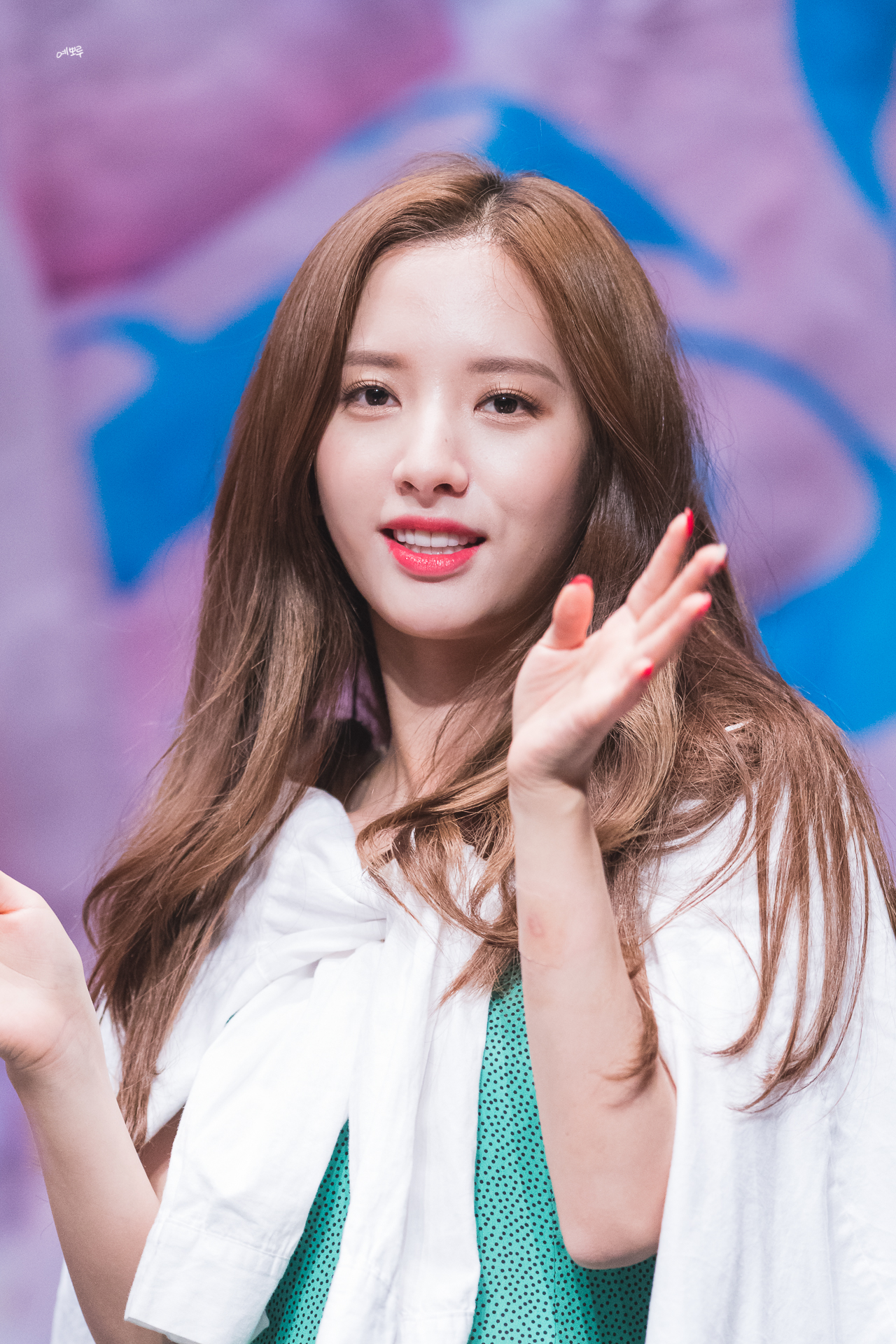 Pretty Bona | Scrolller