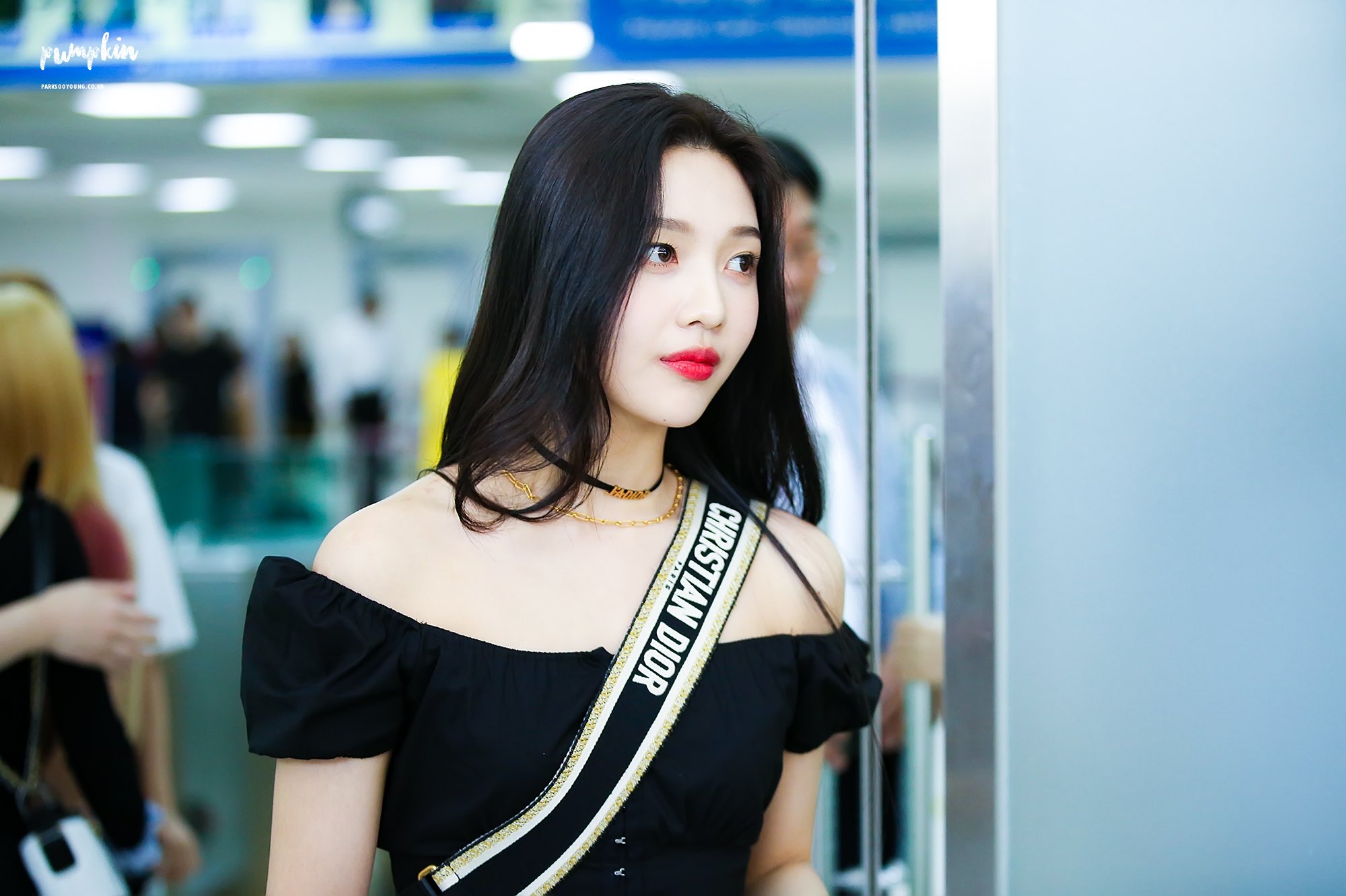 Pretty Joy | Scrolller