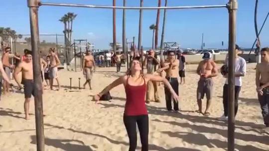 Pretzel pull-ups | Scrolller