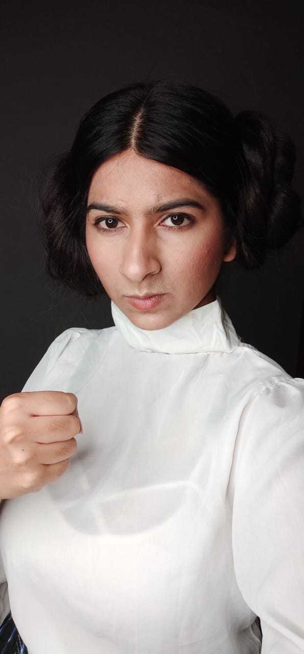 Princess Leia Cosplay By Glidith Scrolller