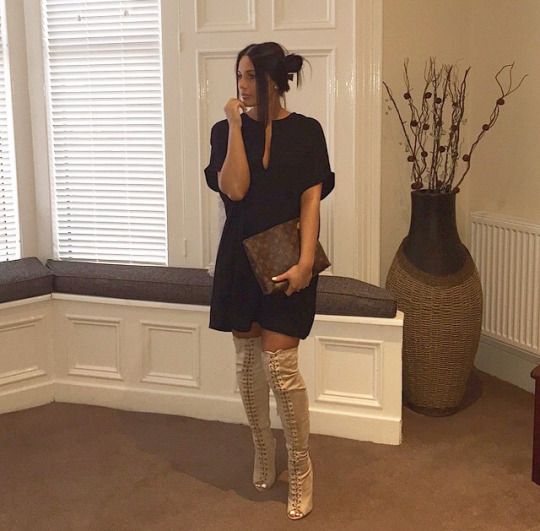 Professional | Scrolller