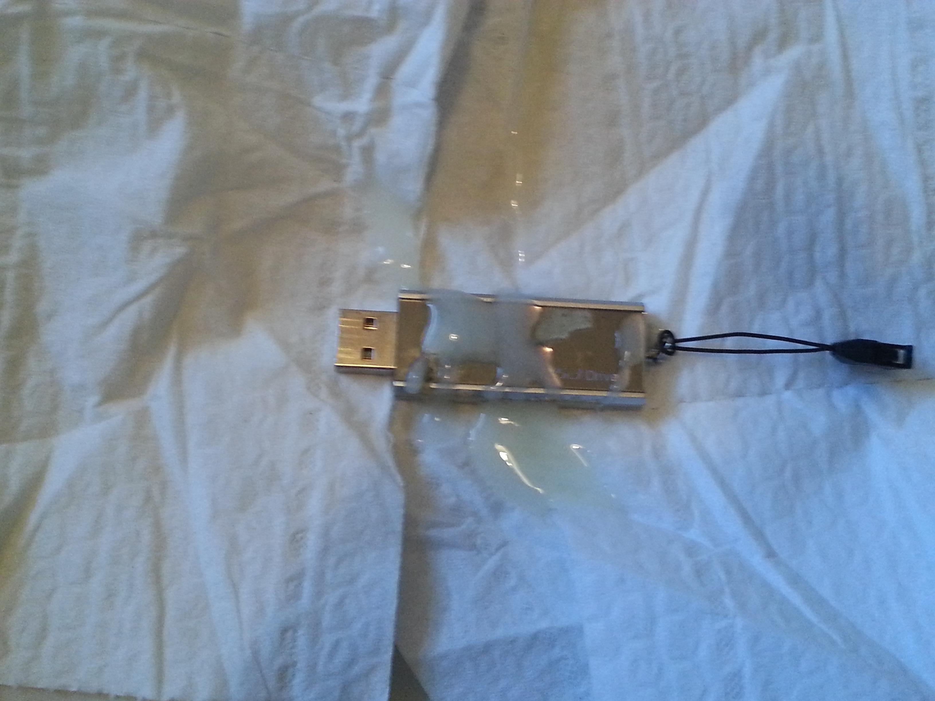 [PROOF] Cum on a pendrive | Scrolller