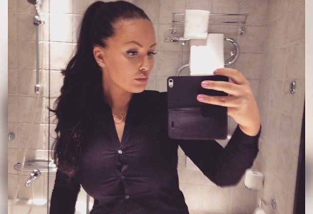 Pushing the buttons to their limit | Scrolller