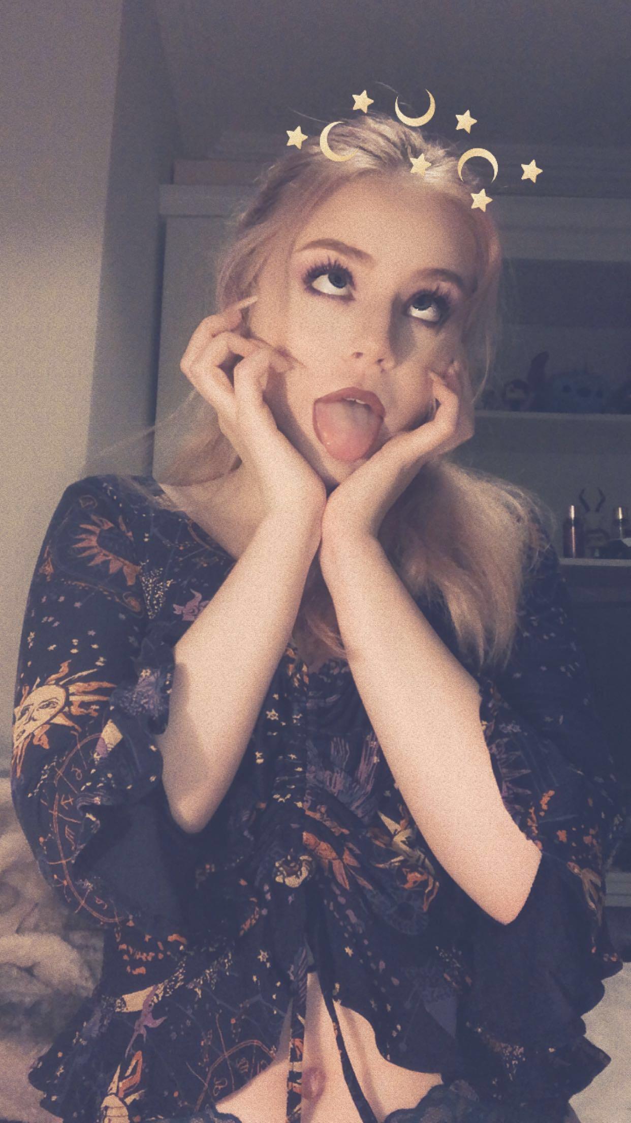 Quarantine Boredom 🥺 | Scrolller