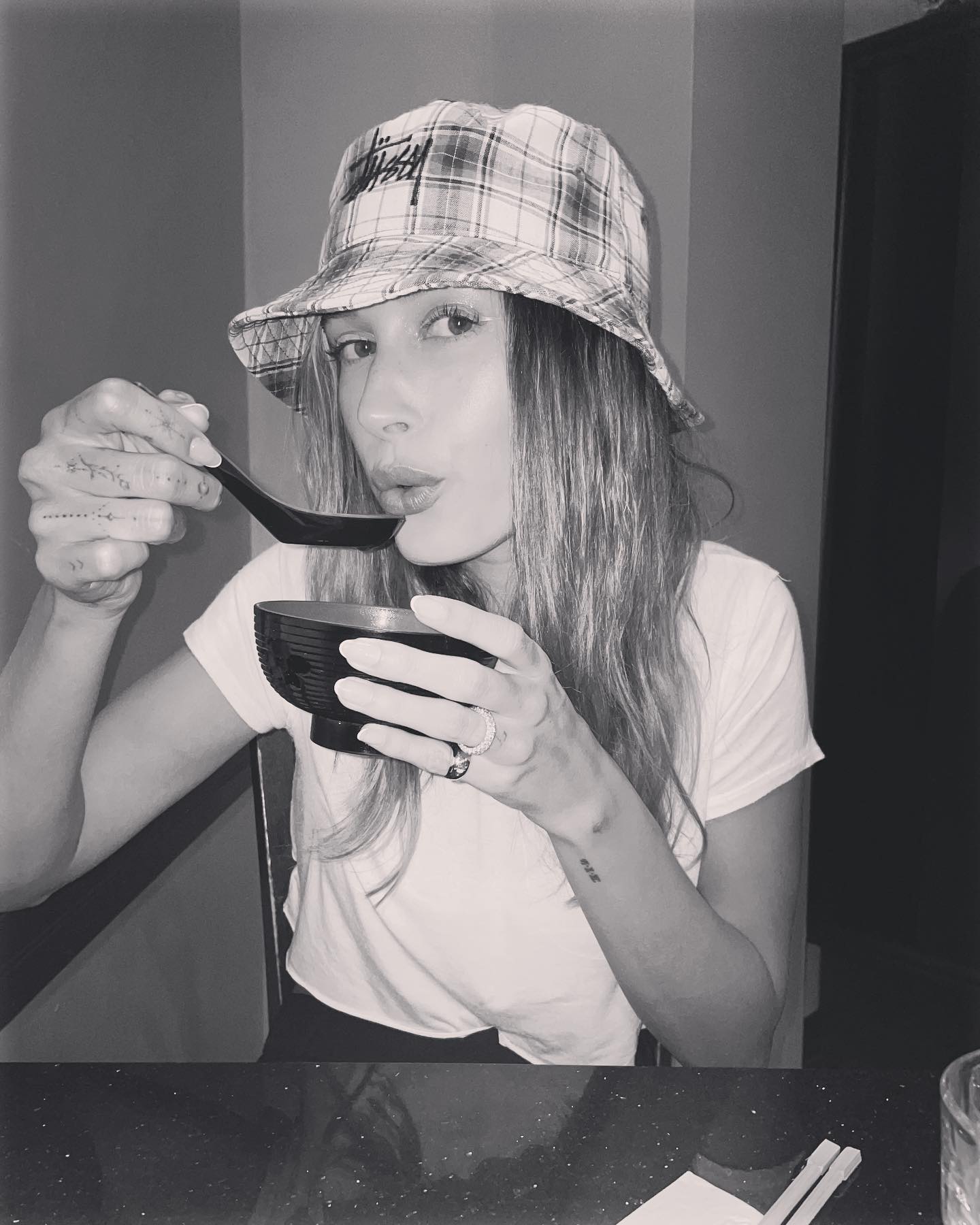 queen bean | Scrolller