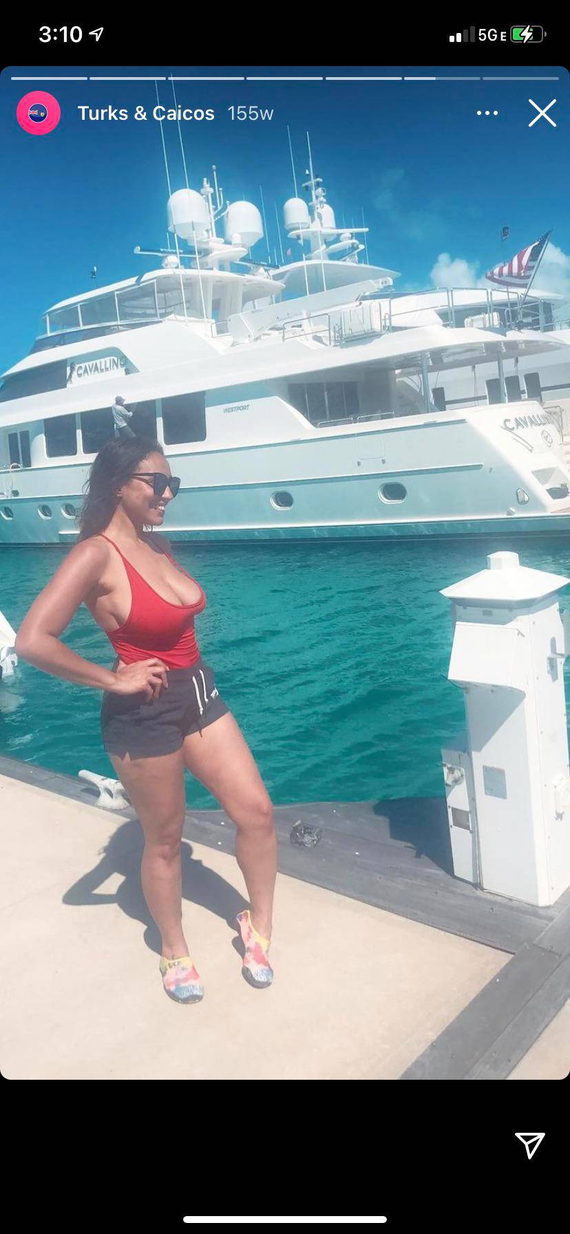 Queen patron | Scrolller