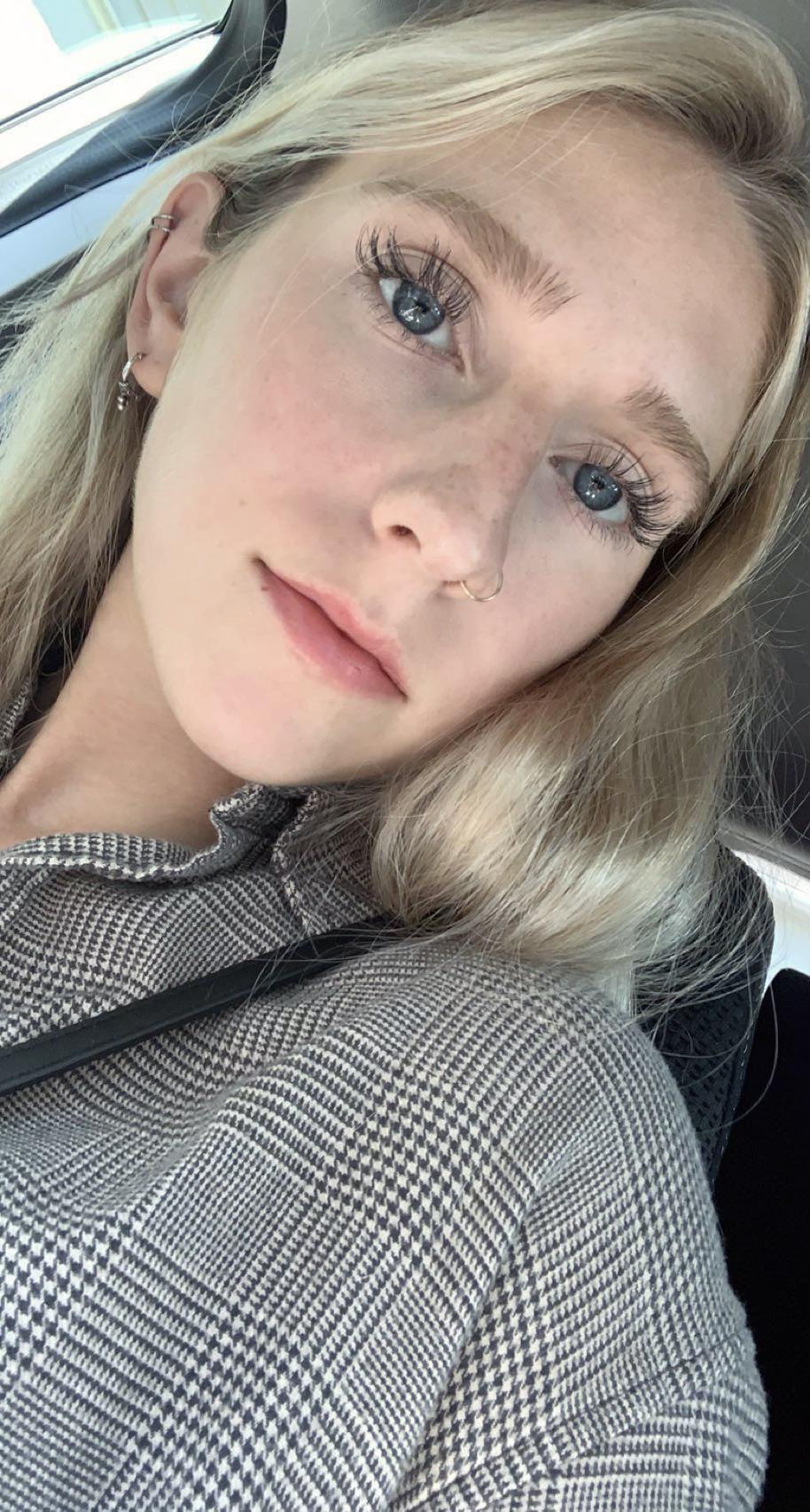 Quick car selfie [over 18] | Scrolller