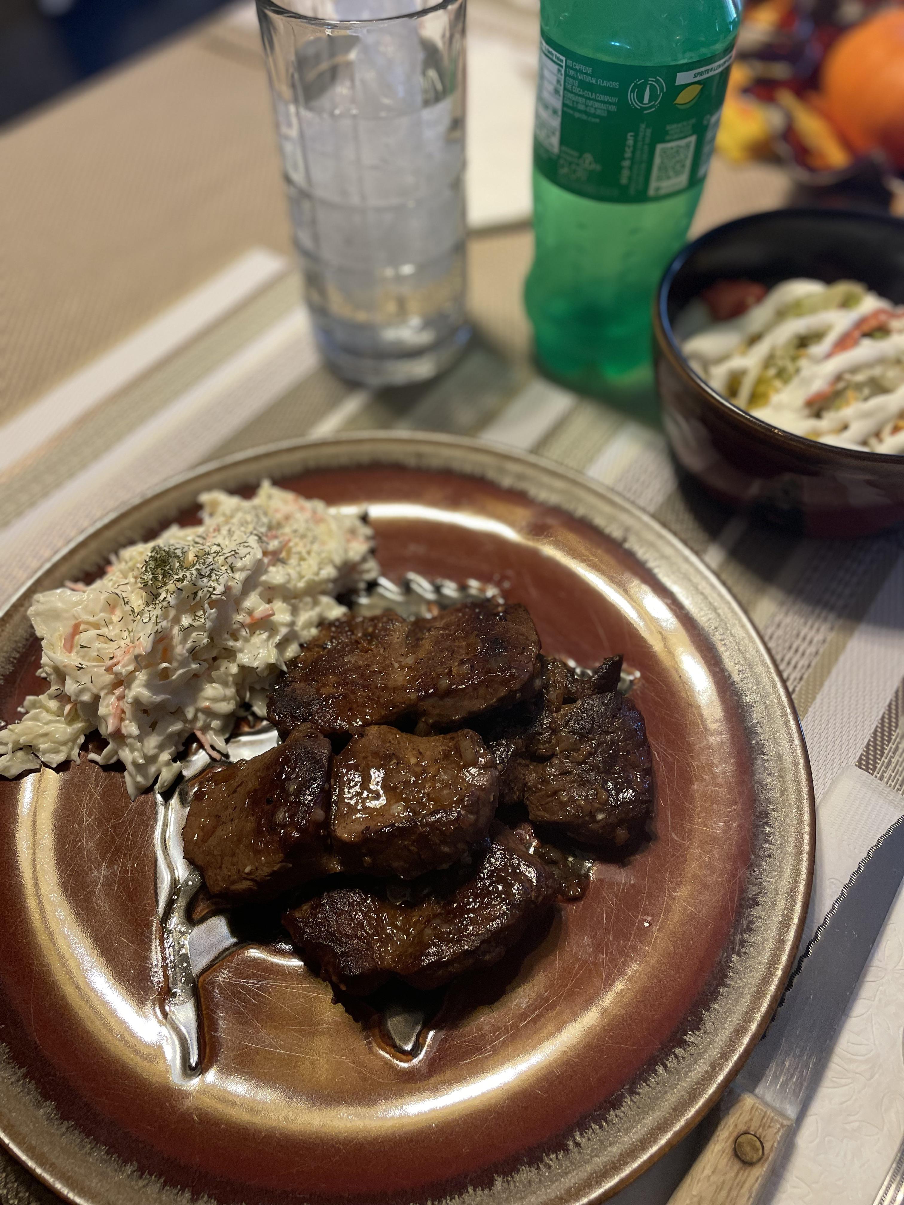 Quick deer shoulder and coleslaw dinner. | Scrolller