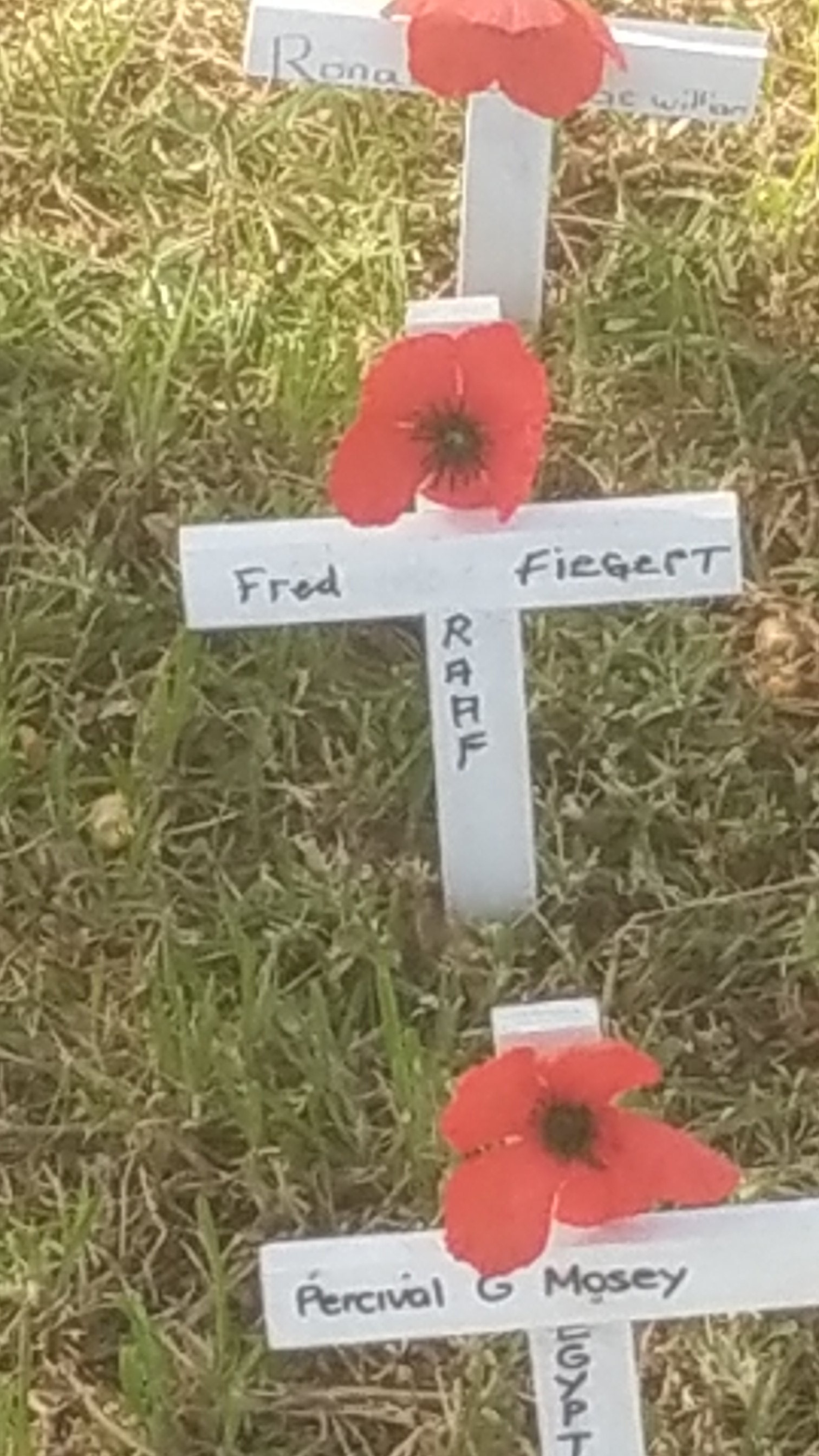 R I P Uncle Fred ️ 02 12 1917 25 4 1944 Scrolller