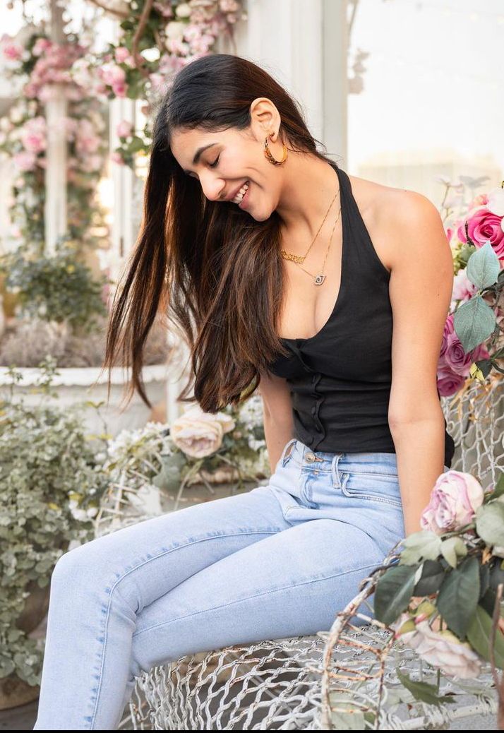 Radhika Seth | Scrolller