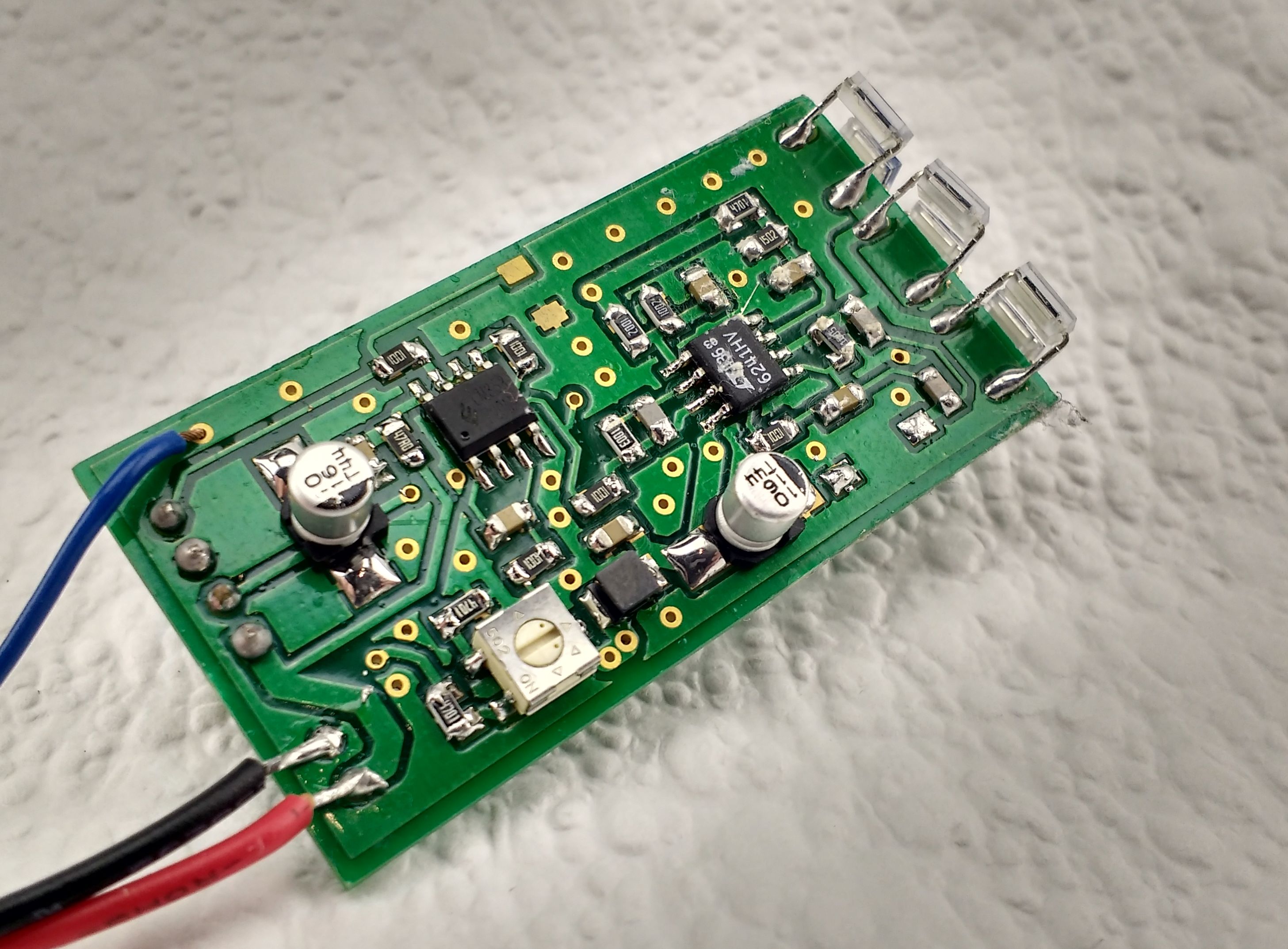 Radiation detector using a LTC6241 amplifier and six parallel BWP34 photo diodes (opengeiger ...
