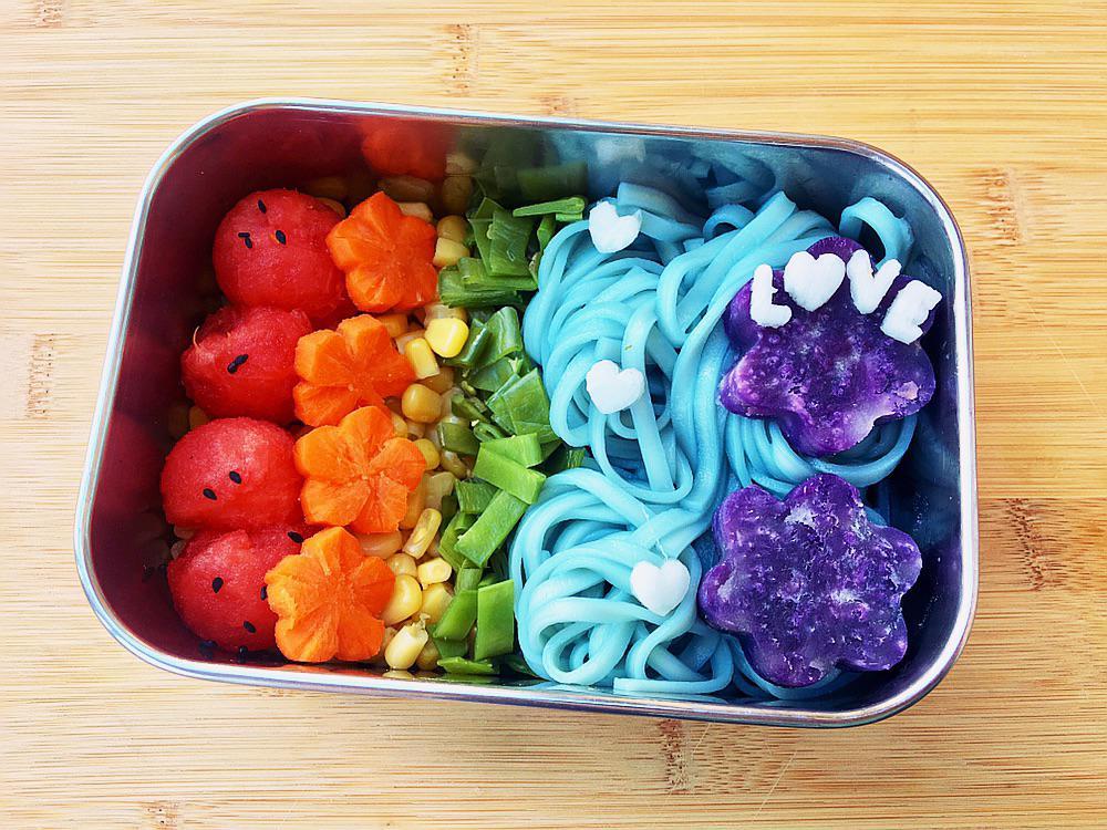 Rainbow bento 🌈 | Scrolller