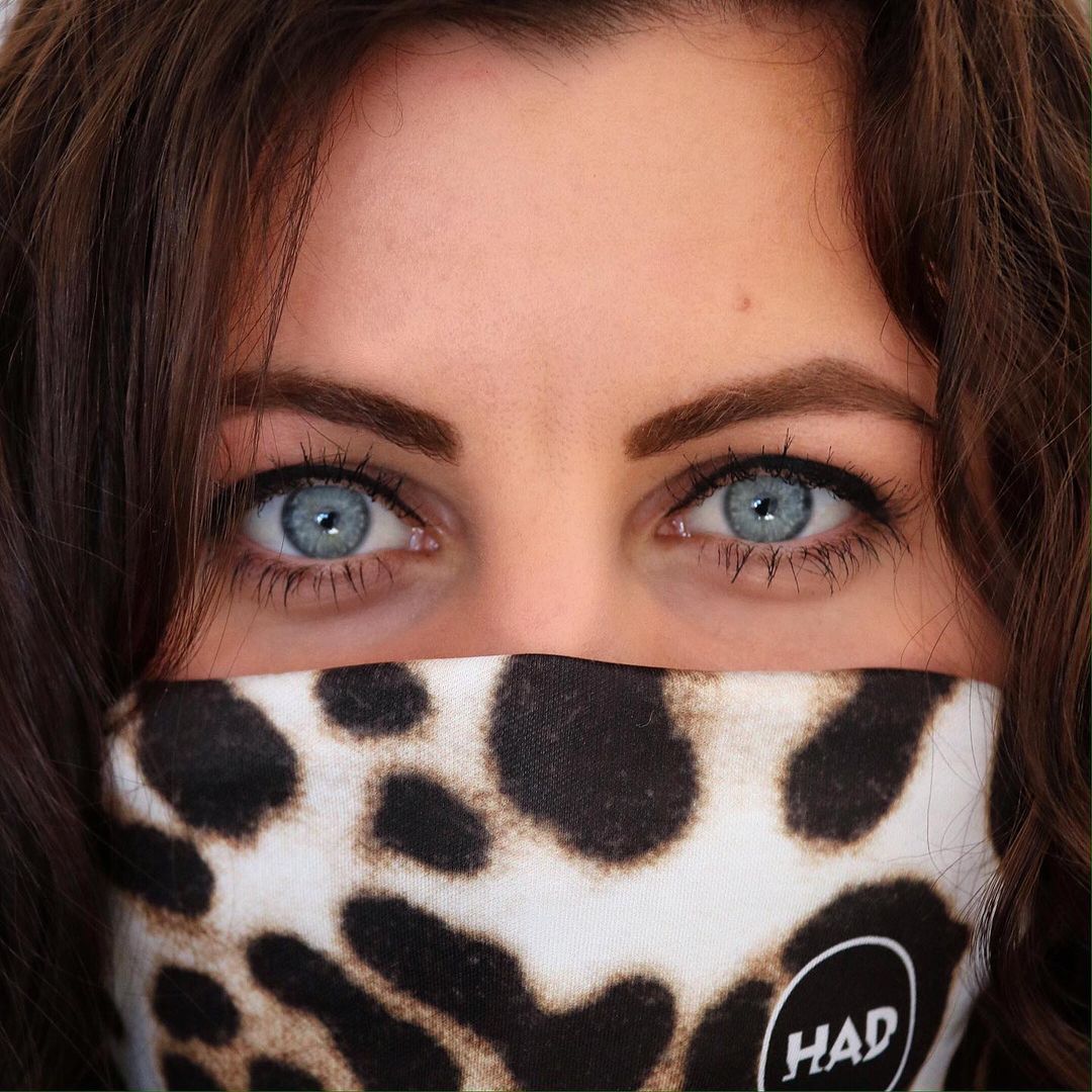 Ramona Hofmeister | Scrolller