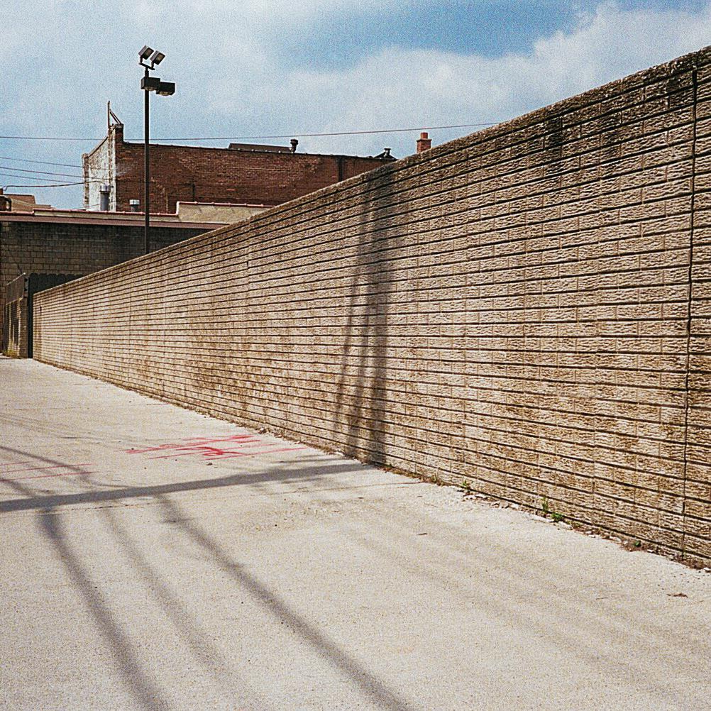 Random alley in Hamtramck, MI | Scrolller