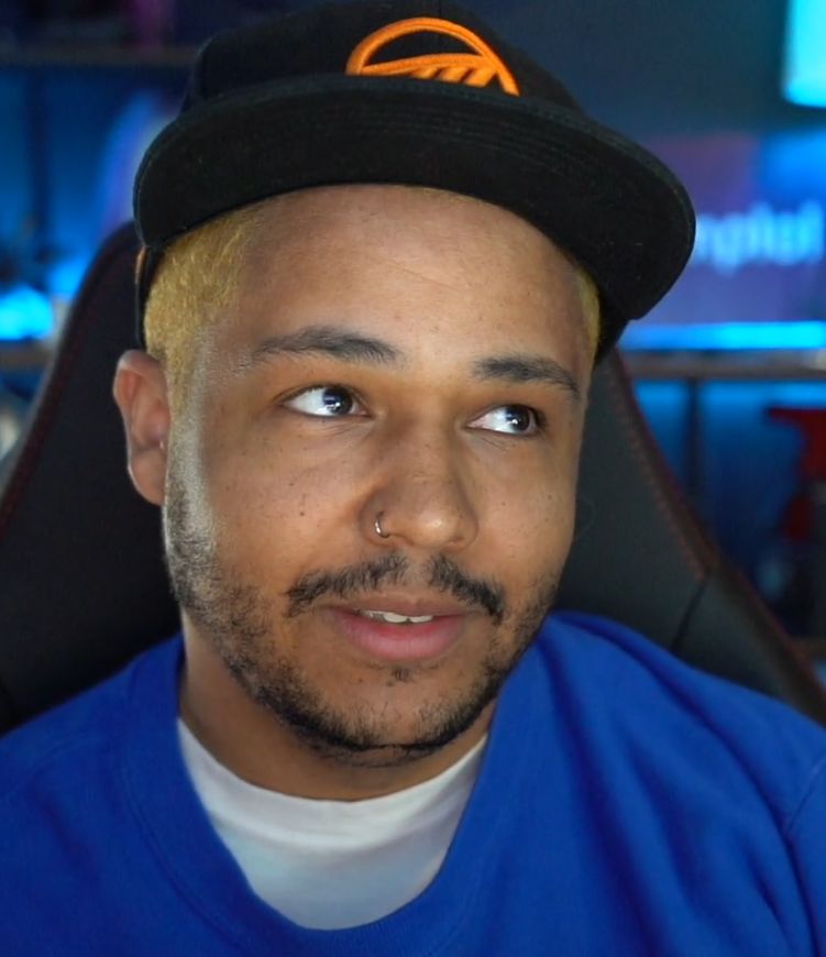 Rapper phase | Scrolller