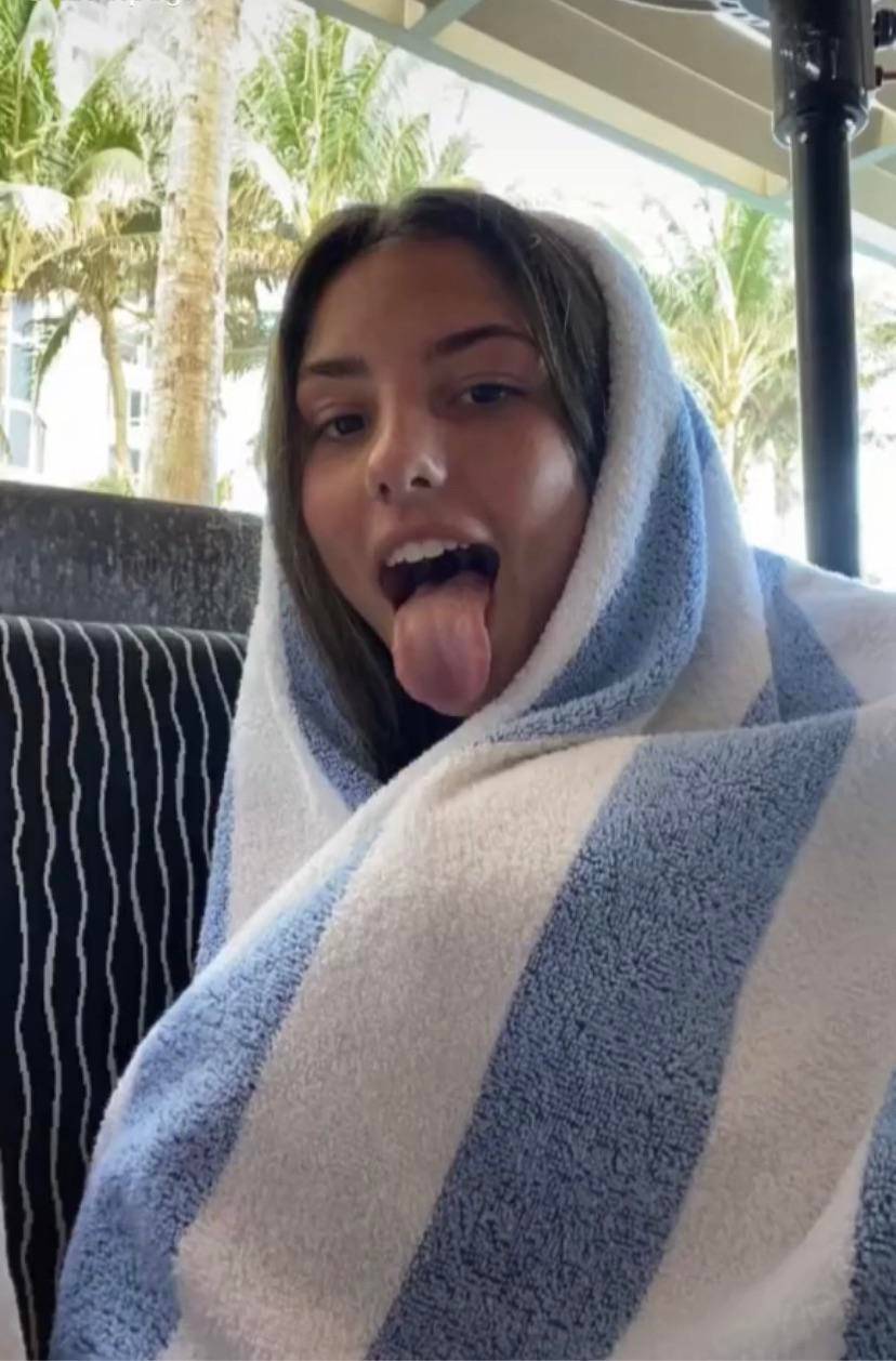 rare 🥜 | Scrolller