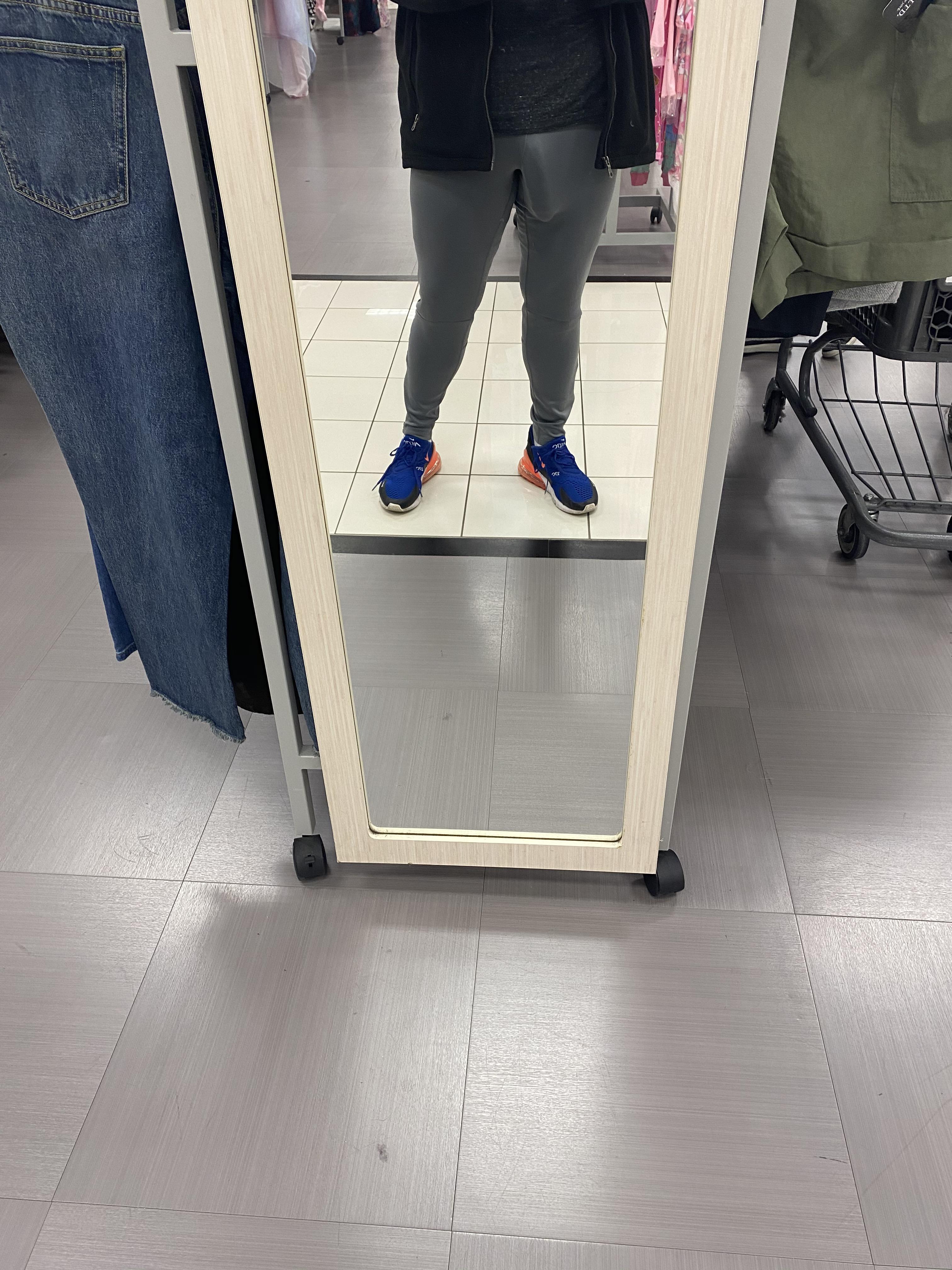 Rate My Bulge Scrolller