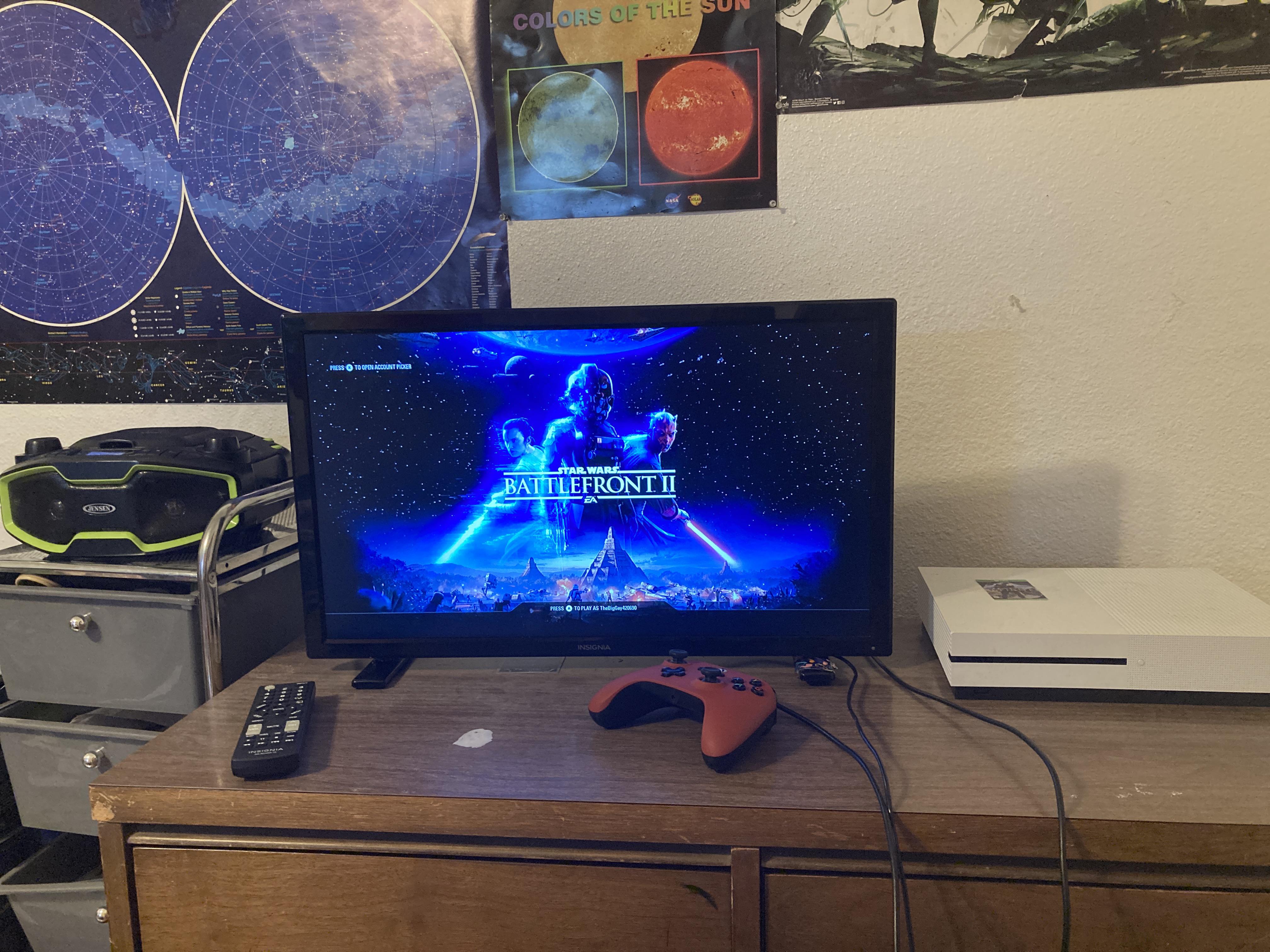 Rate my new setup (yay new xbox) | Scrolller