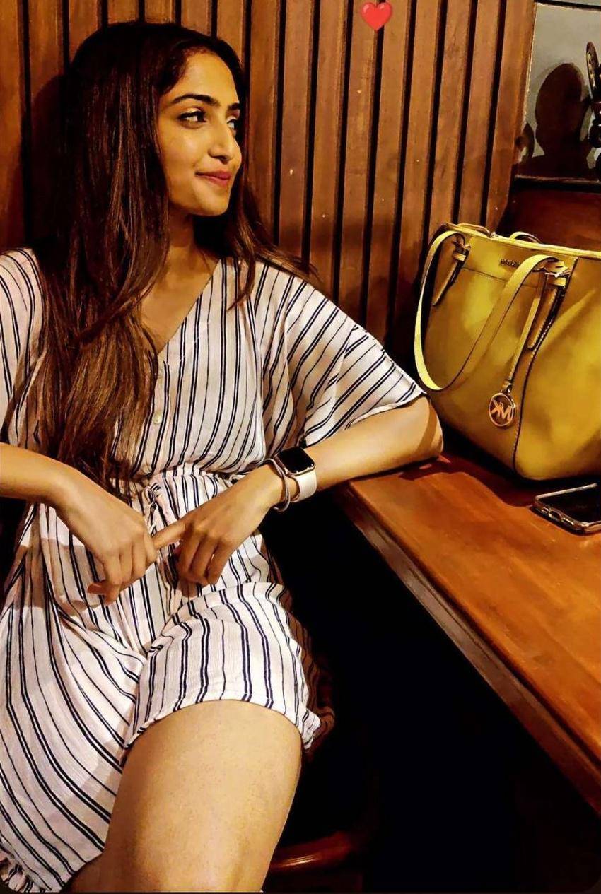 Reba ️ | Scrolller