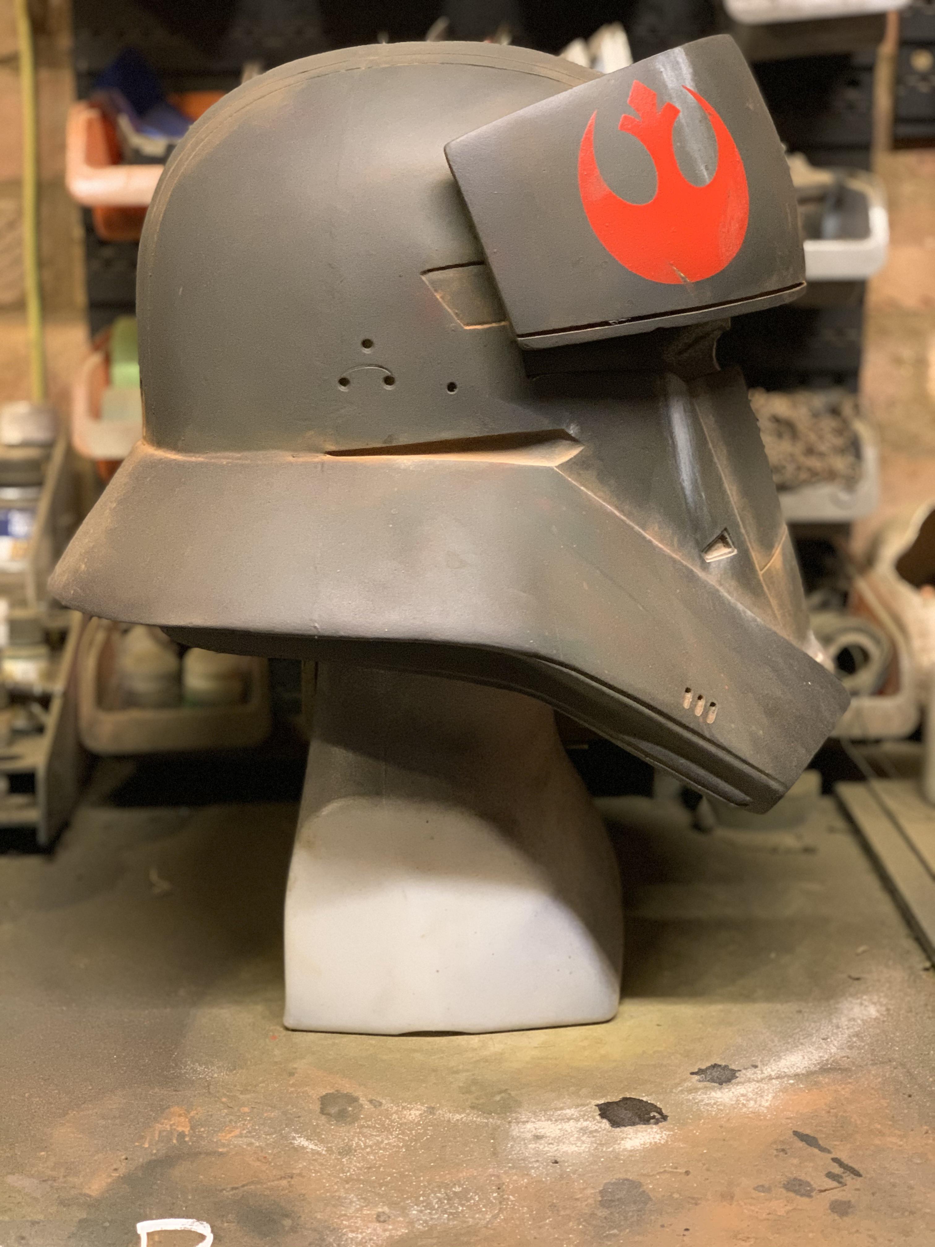 Rebel tank trooper helmet | Scrolller
