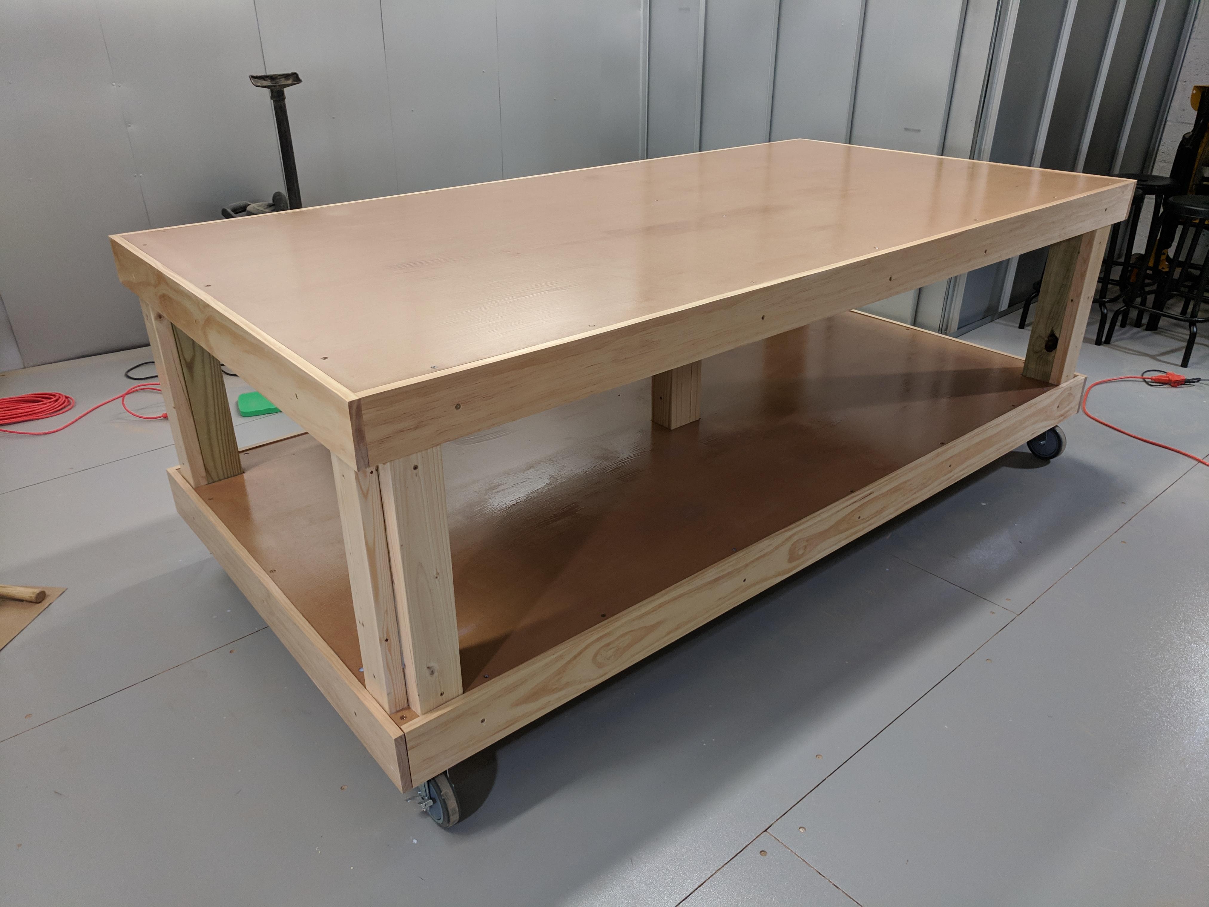 Recently completed my new 4'x8' workbench | Scrolller