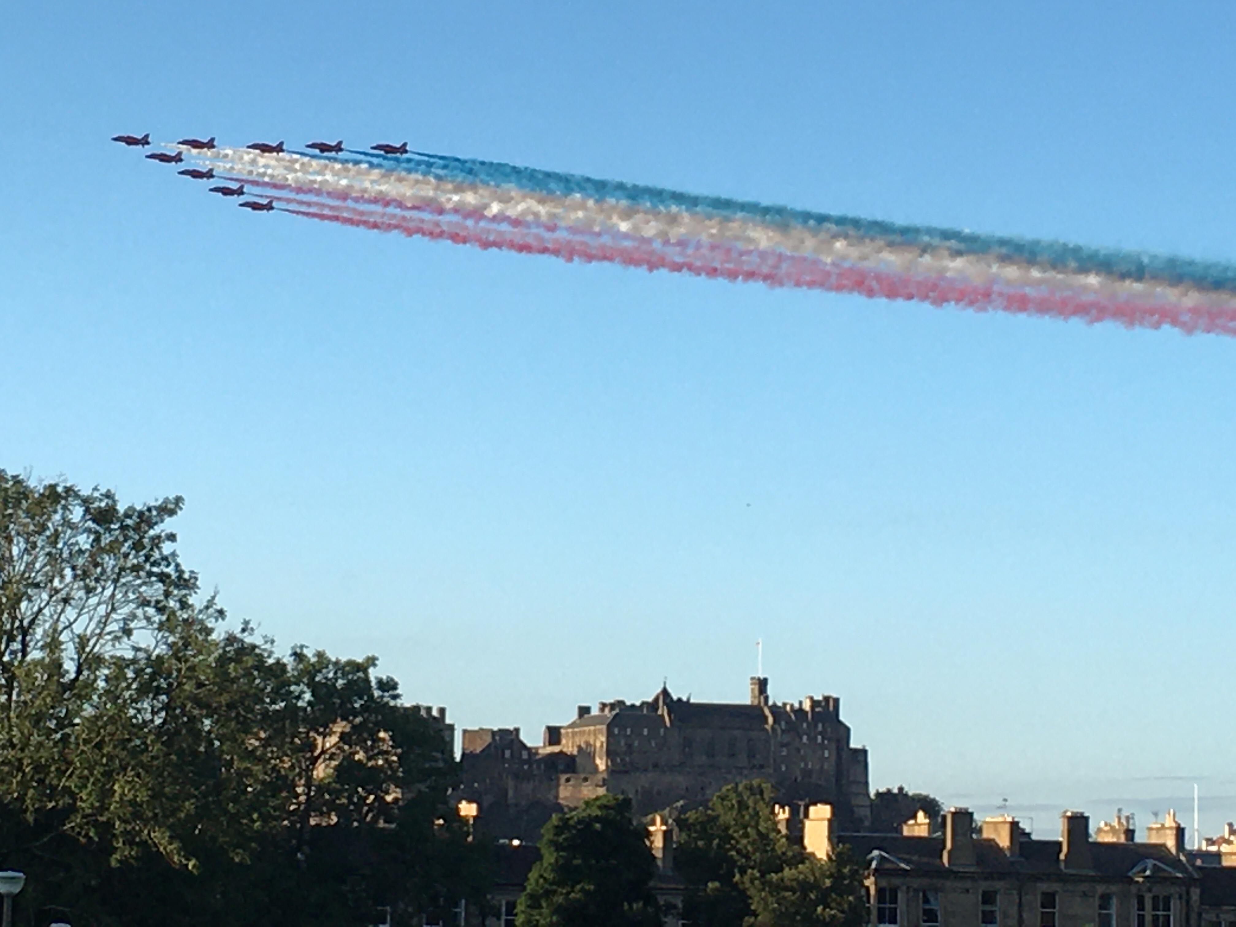 Red Arrows | Scrolller